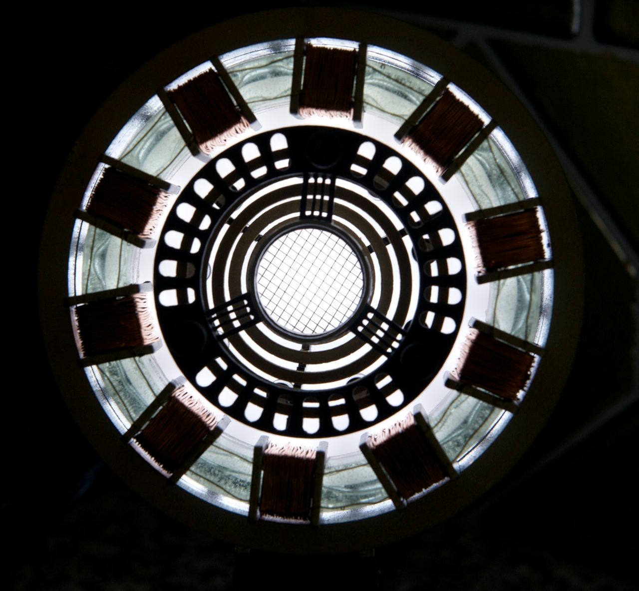 Mk.1 Arc Reactor Replica : 9 Steps (with Pictures) - Instructables