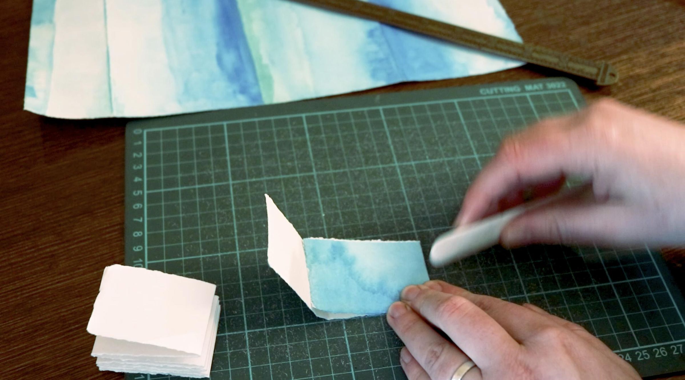 Paper Book Cover Without Glue or Sewing : 4 Steps (with Pictures ...