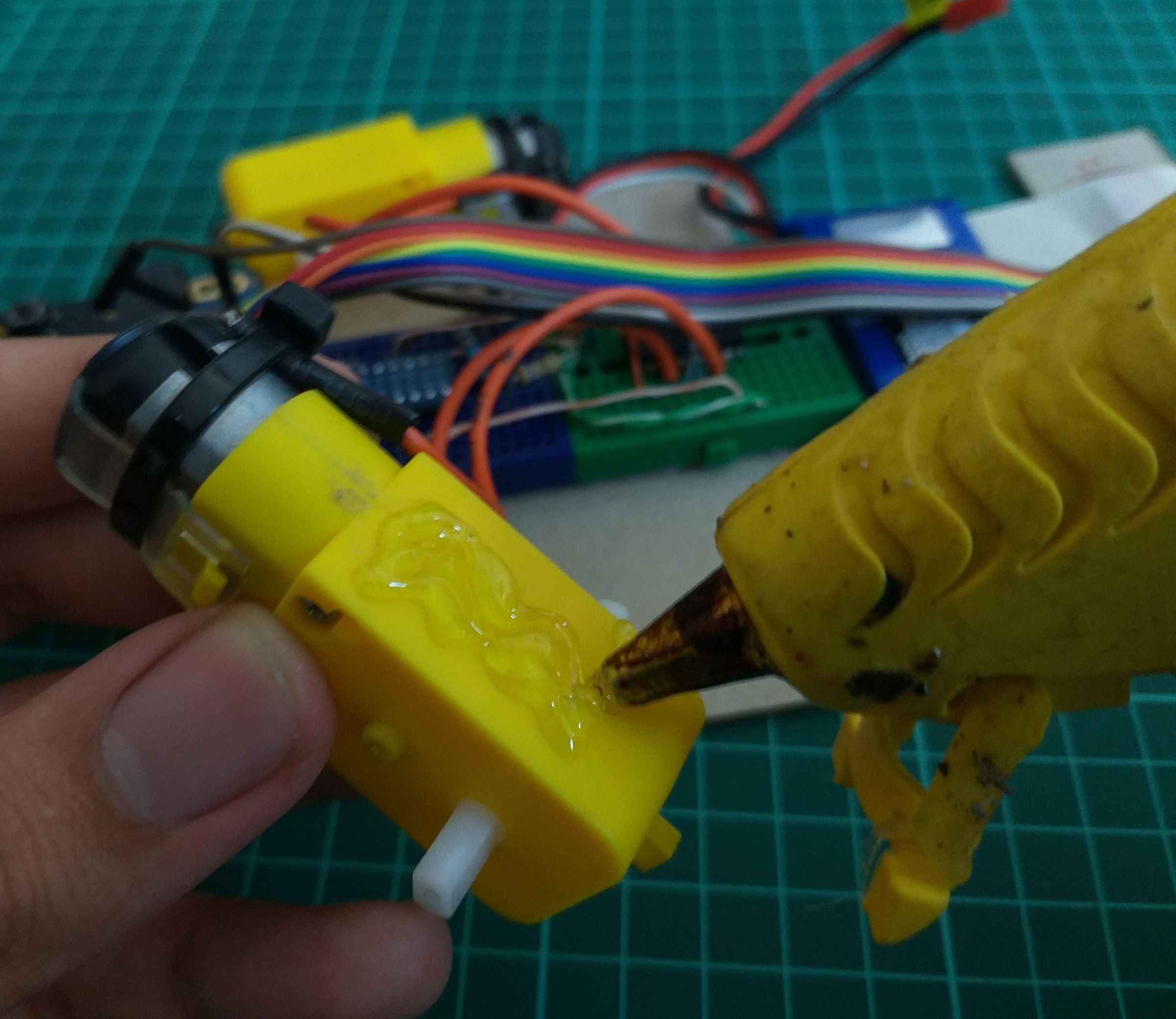 Micro:bit Line Following Robot : 7 Steps (with Pictures) - Instructables