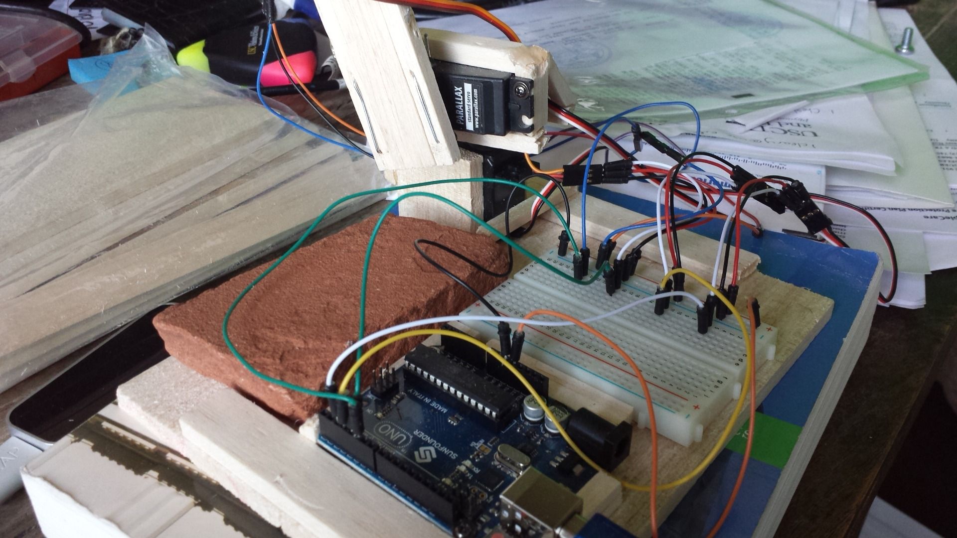 Hand Tracking Mechanical Arm - Pyduino + Leap Motion : 11 Steps (with Pictures) - Instructables