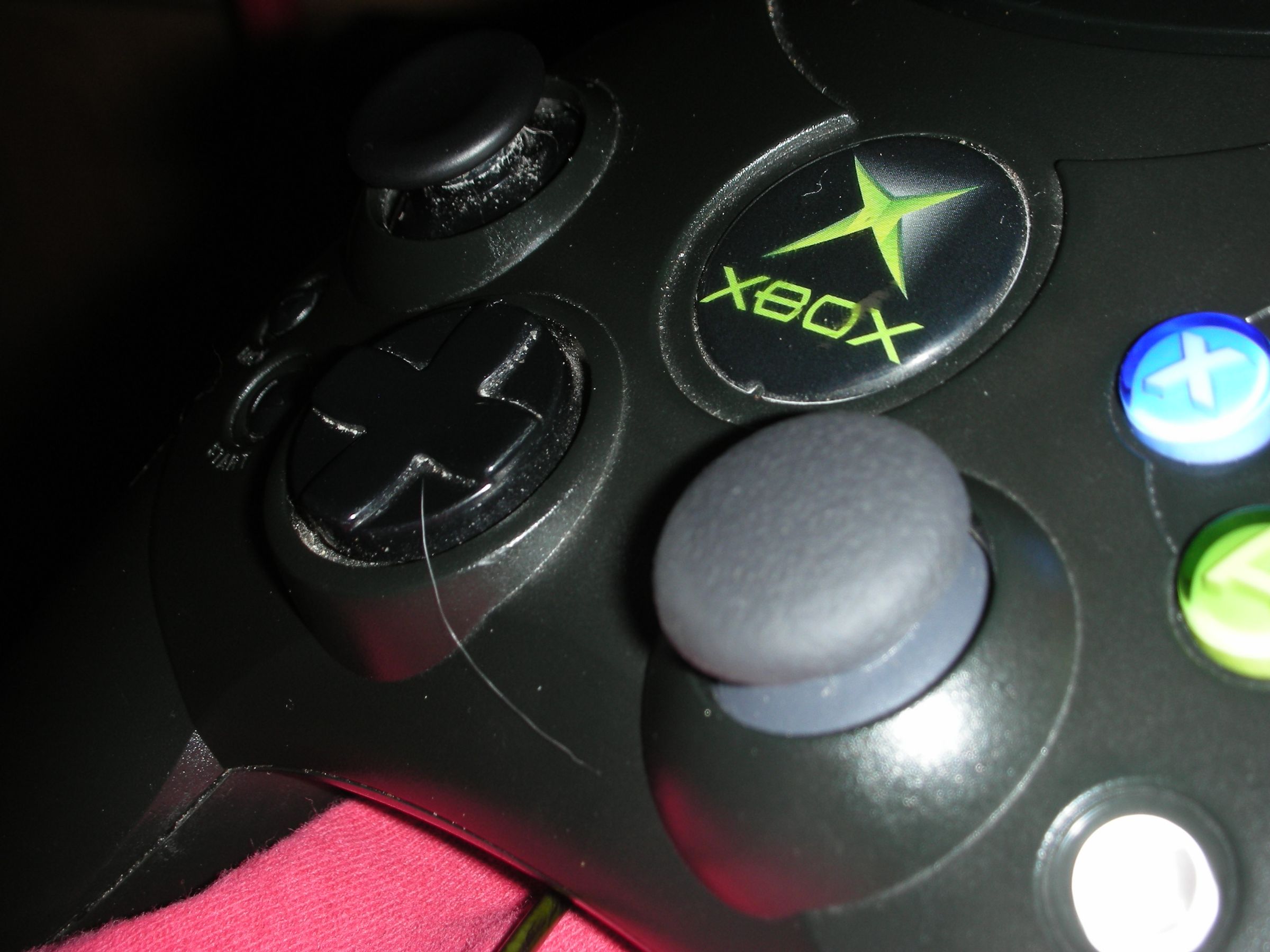 Xbox Controller W/PS1(2) Thumbsticks. : 5 Steps - Instructables