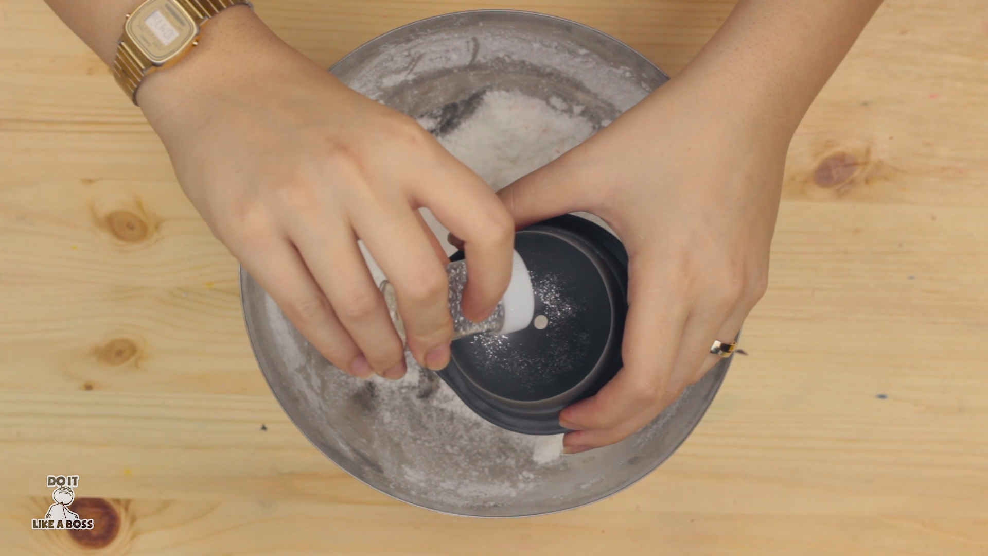 DIY Hex Bomb's Slay Bath Bomb : 5 Steps (with Pictures) - Instructables