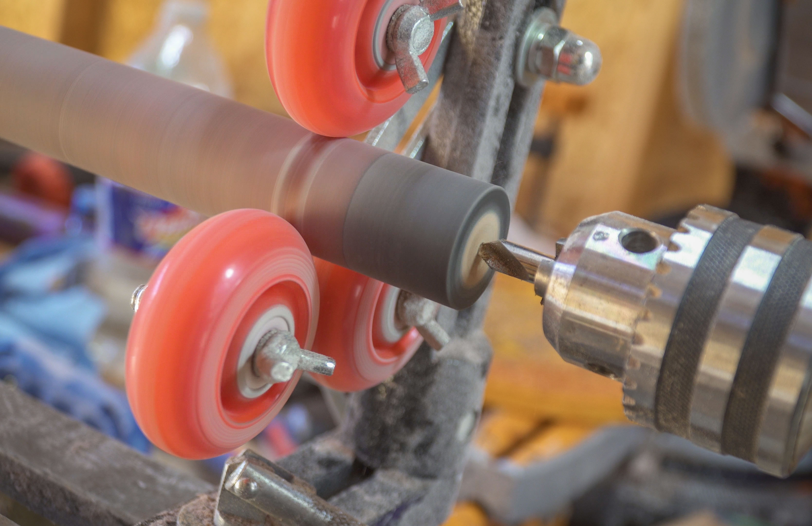 How to Make a Custom Hybrid Epoxy Pool Cue Using a Wood Lathe : 19 ...