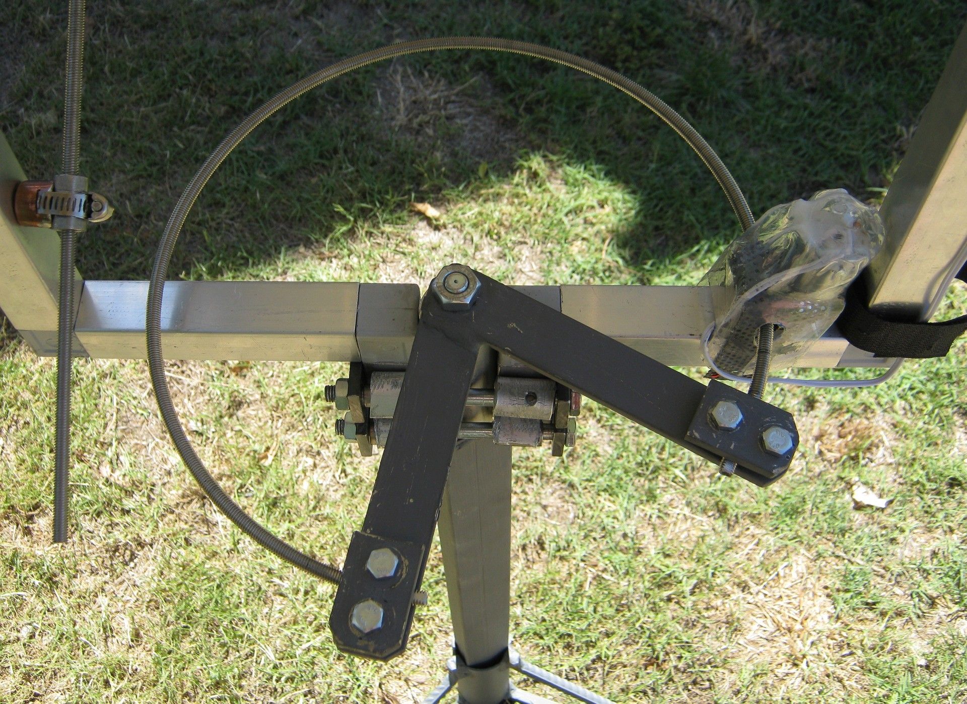 Dual Axis Transistorized Solar Tracker : 7 Steps (with Pictures ...