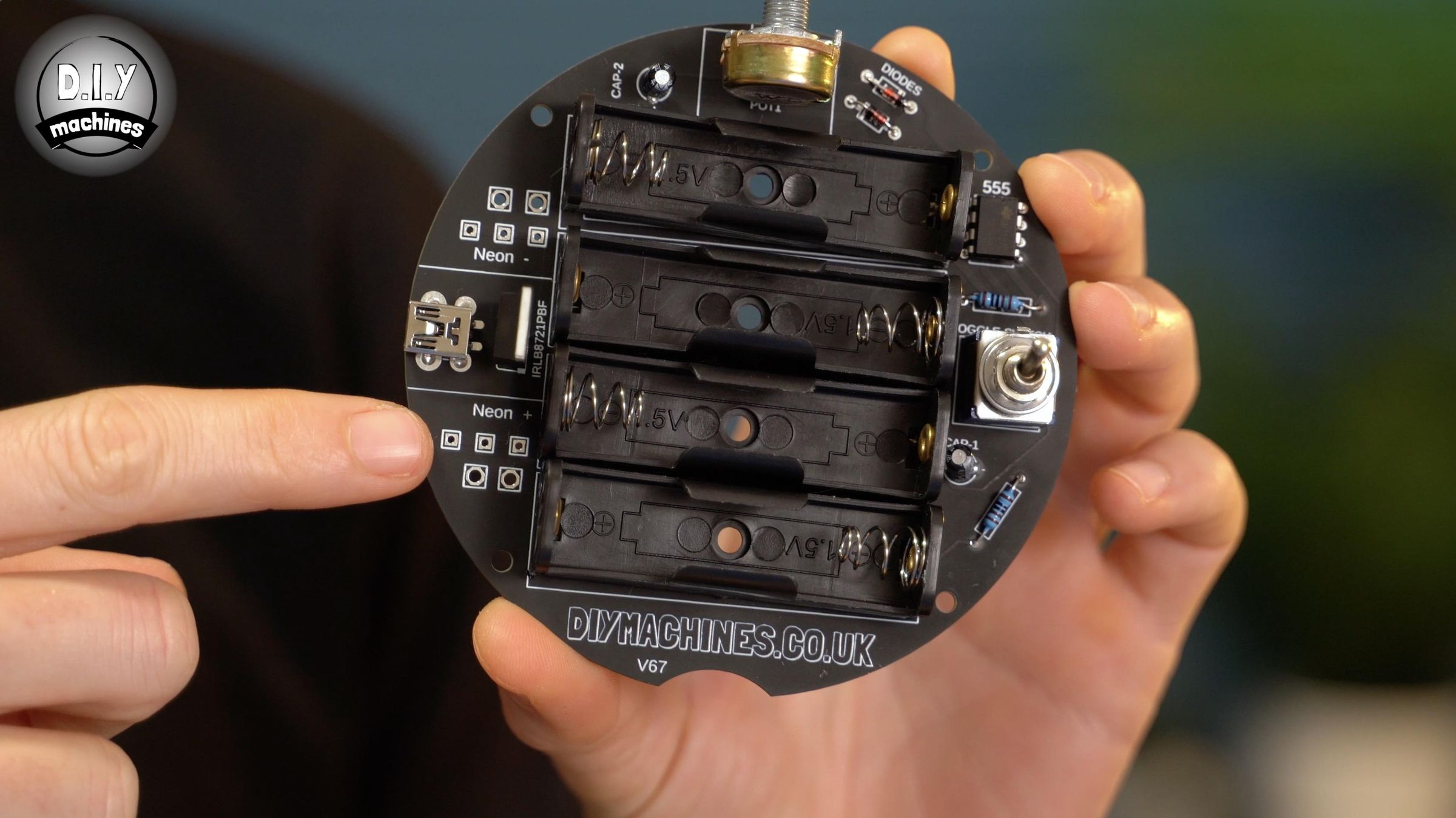 Make Your Own Customisable Desktop LED Neon Signs / Lights : 18 Steps ...