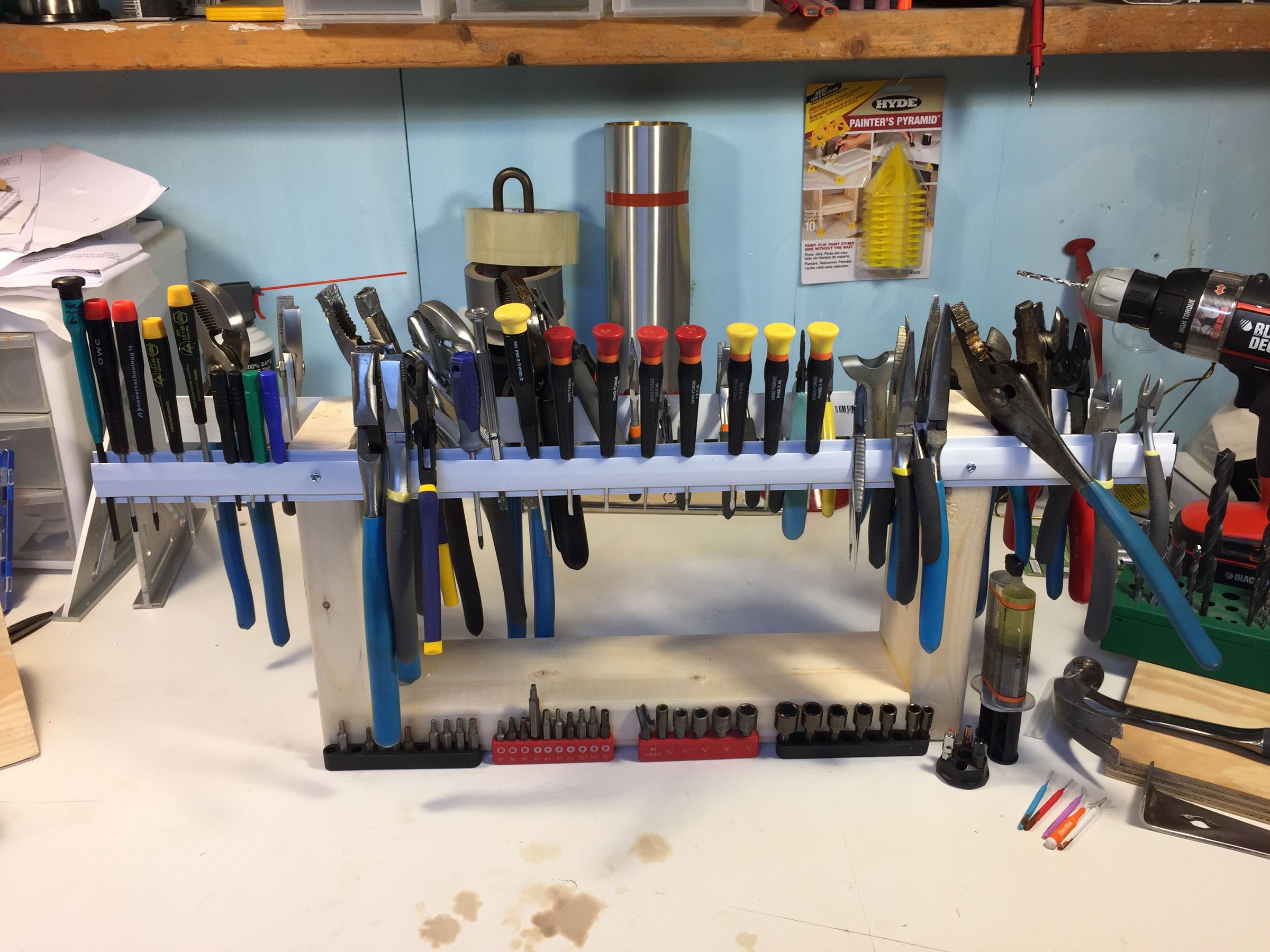 Quick Cheap Versatile Hand Tool Holder - Instructables