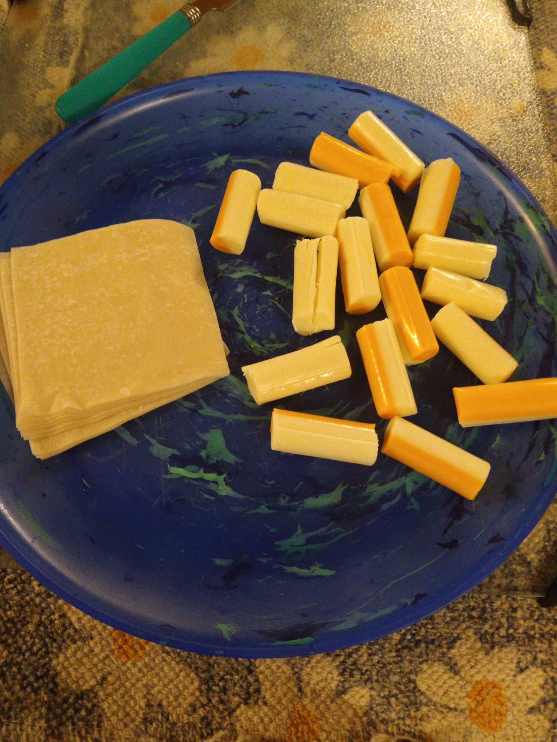 EASY CHEEZY MINI EGGROLLS : 3 Steps (with Pictures) - Instructables