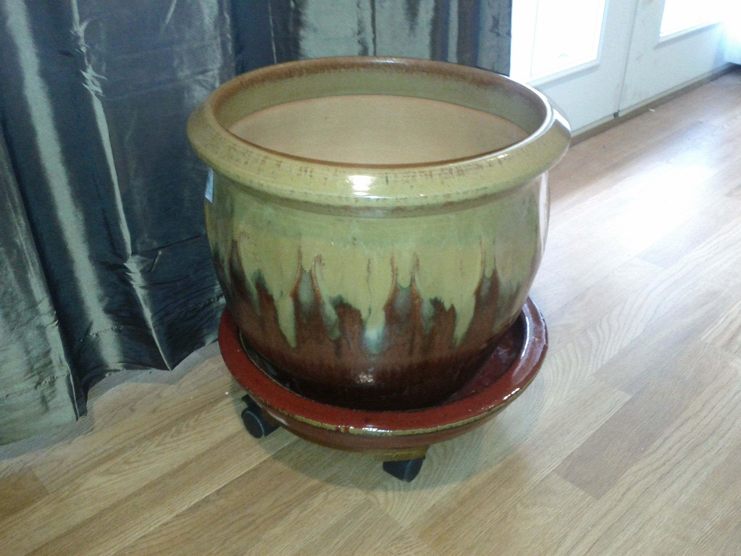 Self Watering Pot Insert for Large Pot : 3 Steps - Instructables