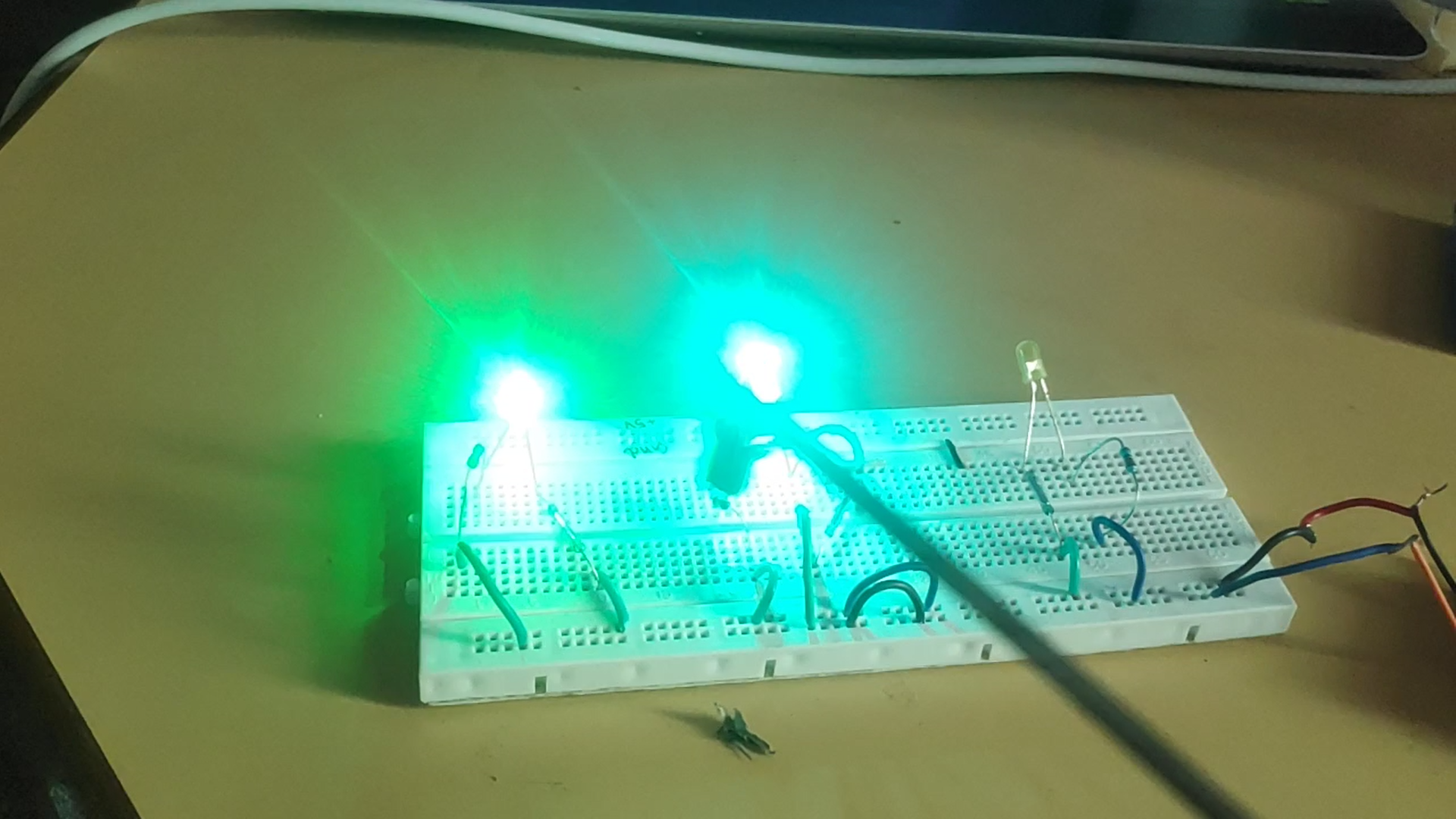 Control Led Using Magnet and Reed Switch : 4 Steps - Instructables