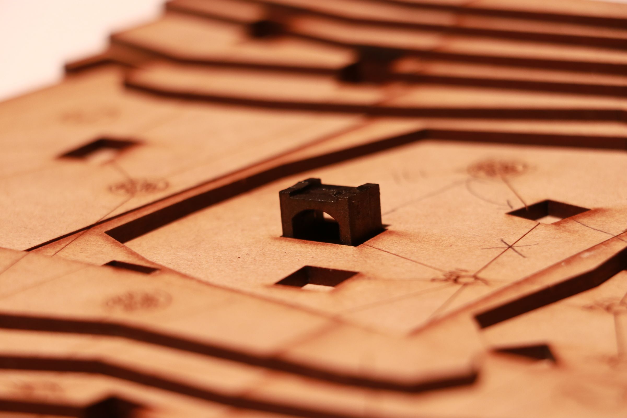 Portable Wooden Board Game System : 8 Steps (with Pictures) - Instructables