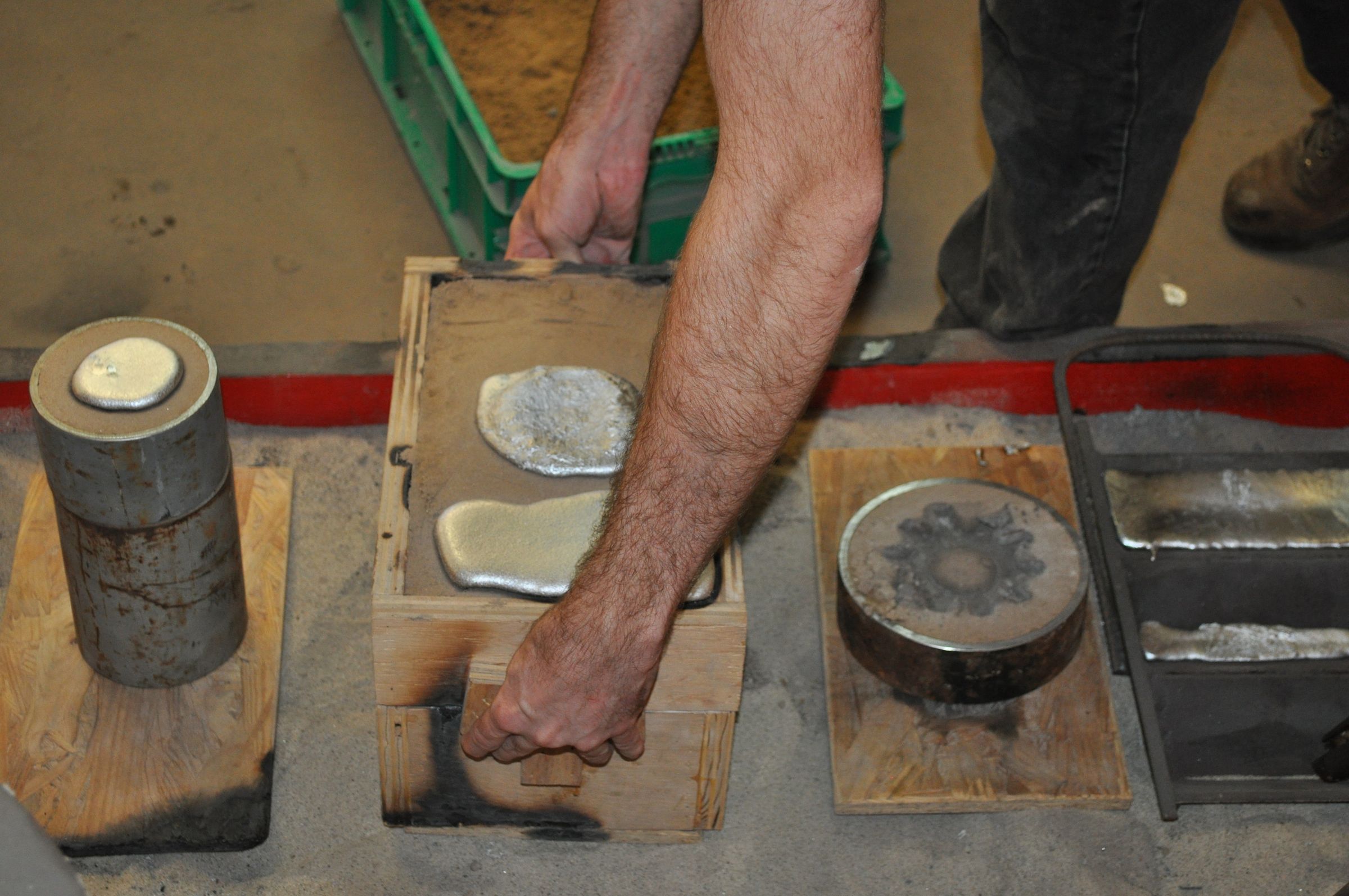 How to Sand Cast 3D Printed Objects : 12 Steps (with Pictures ...