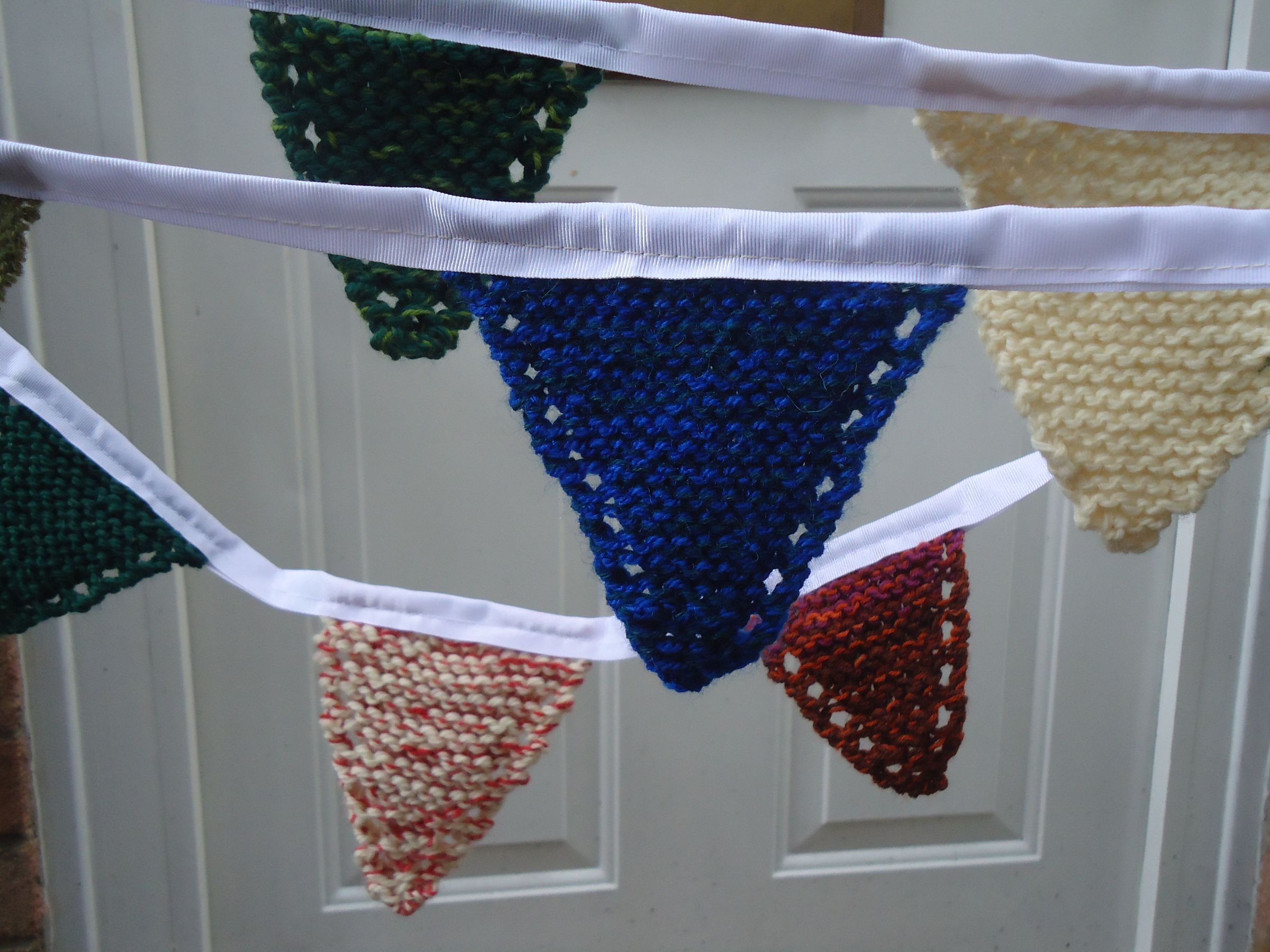 Knitted Bunting : 6 Steps (with Pictures) - Instructables