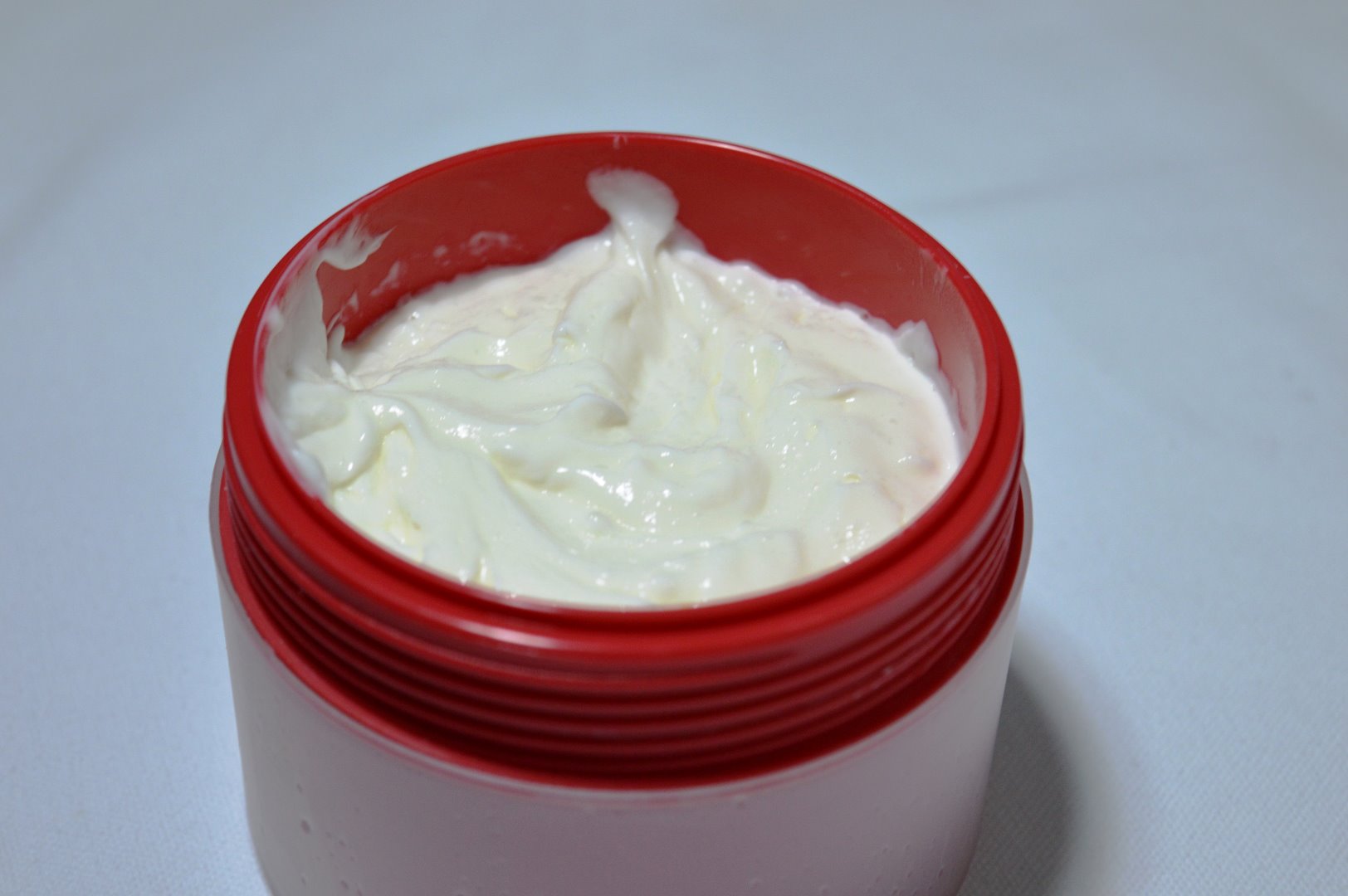 Simple Non-Greasy Body Lotion : 4 Steps - Instructables