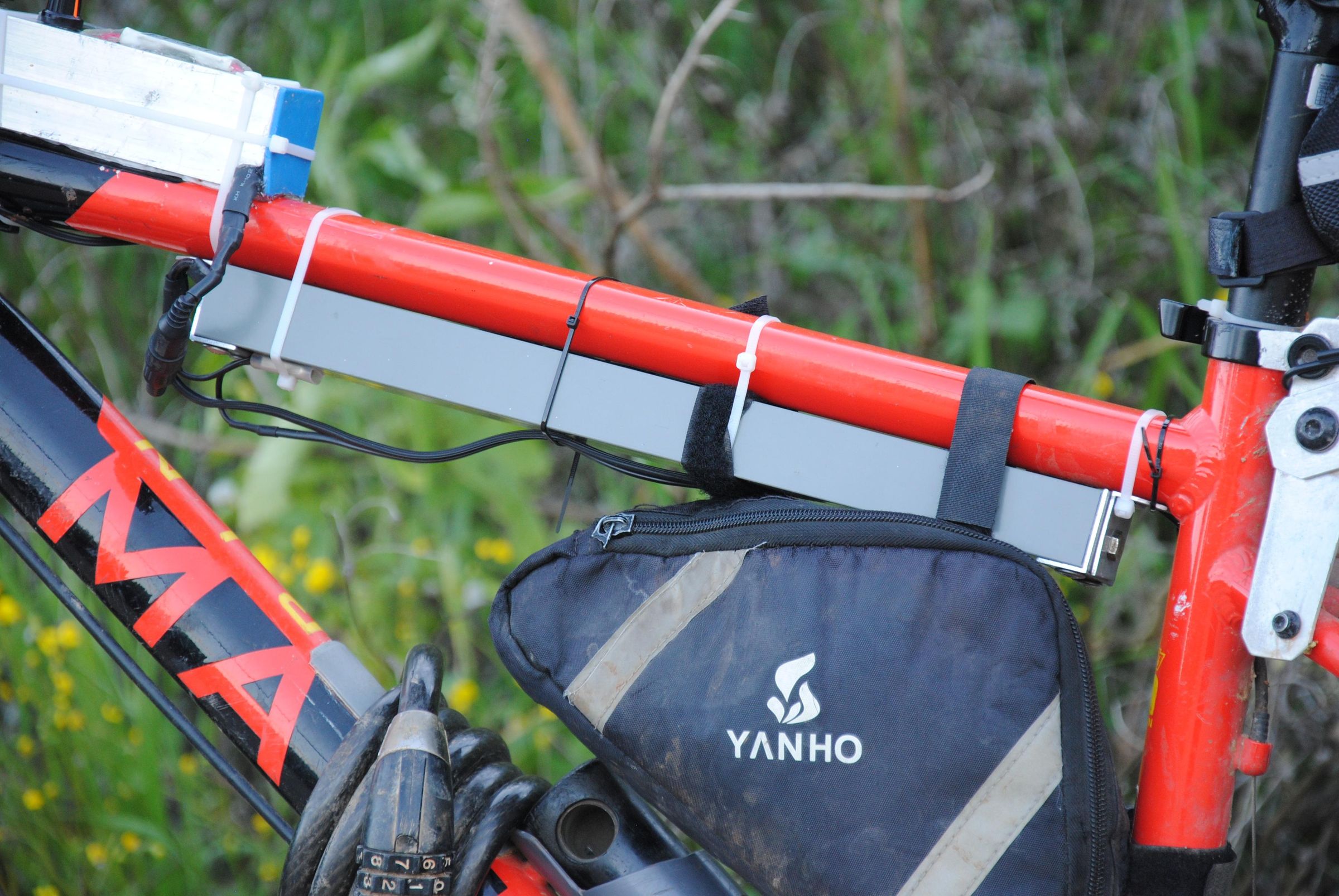 DIY Insanely Bright LED Bike Light With LED Strip Lighting (on a Budget ...