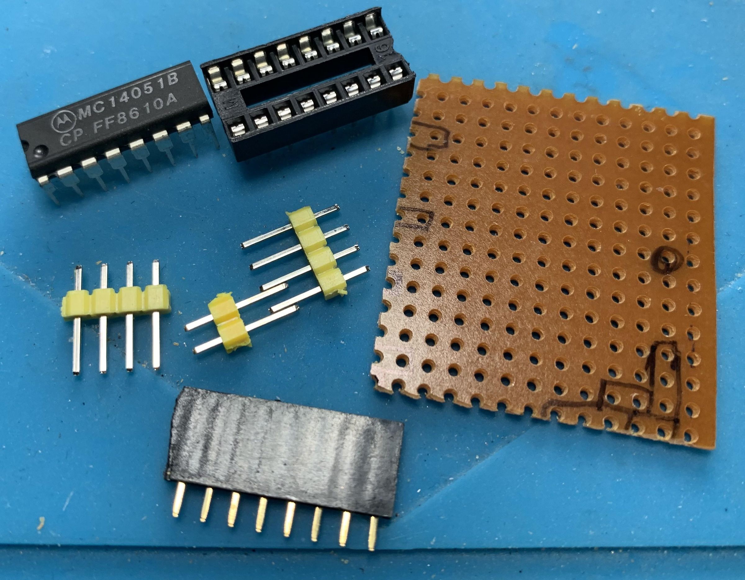 Raspberry Pi Pico 4051B Analogue Multiplexer Expander on Stripboard : 4 ...