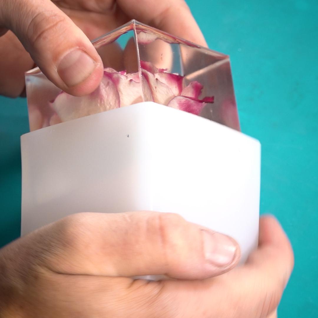 How to Cast Flowers in Epoxy Resin - DIY Resin Rose Paperweight! : 8 ...