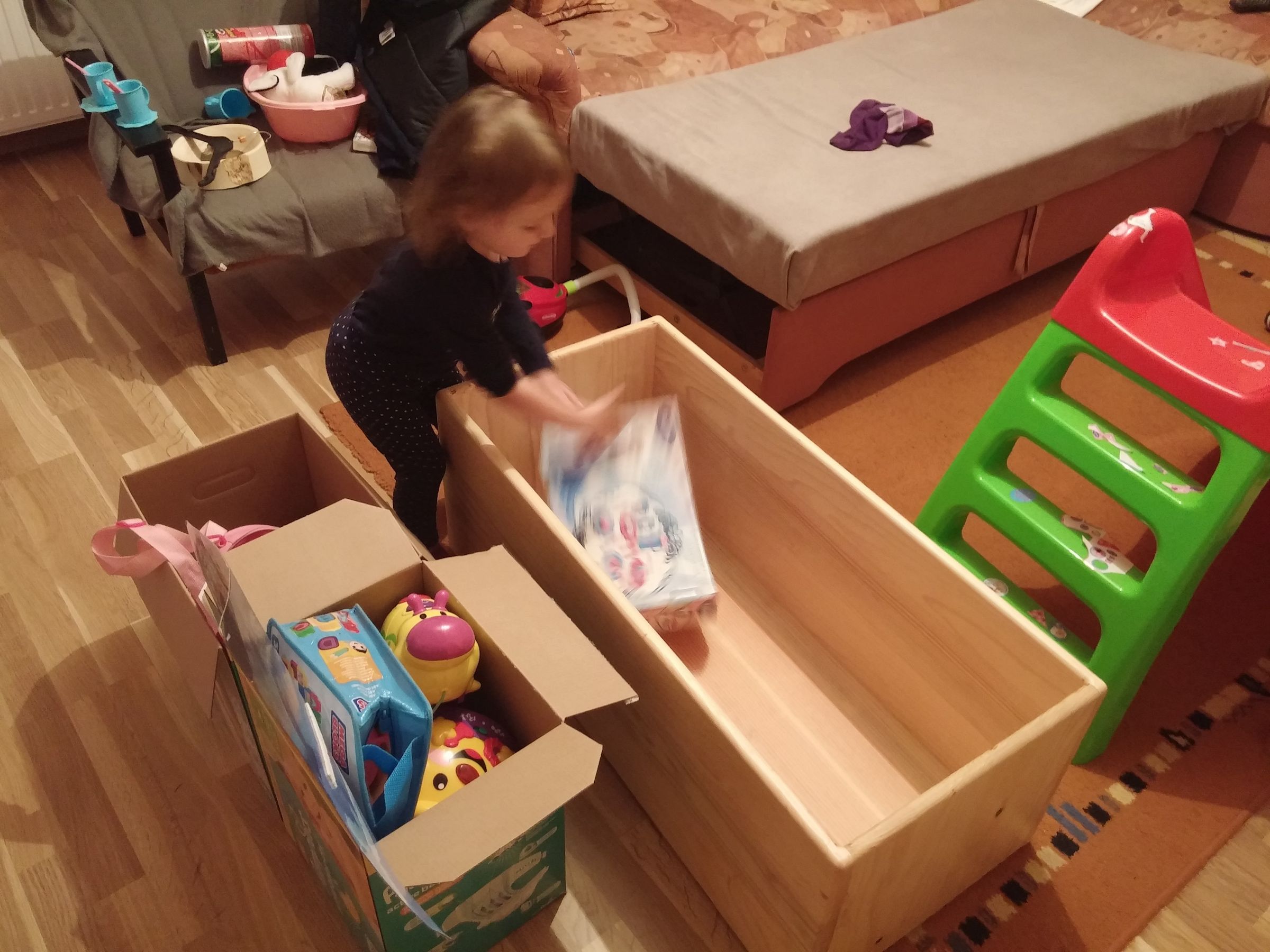 Toy Chest for Kids : 9 Steps (with Pictures) - Instructables