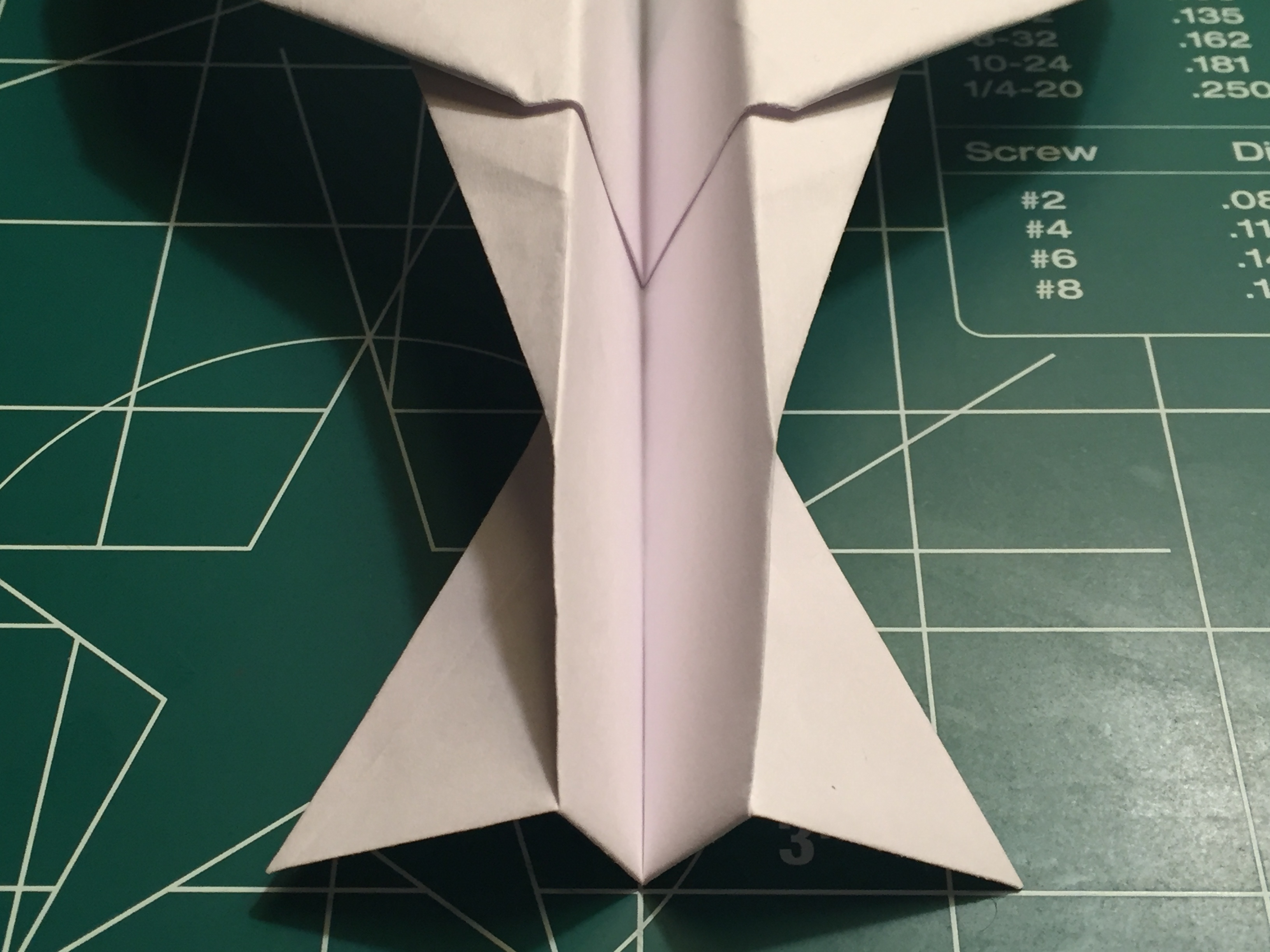 How to Make the NeoVulcan Paper Airplane : 7 Steps - Instructables