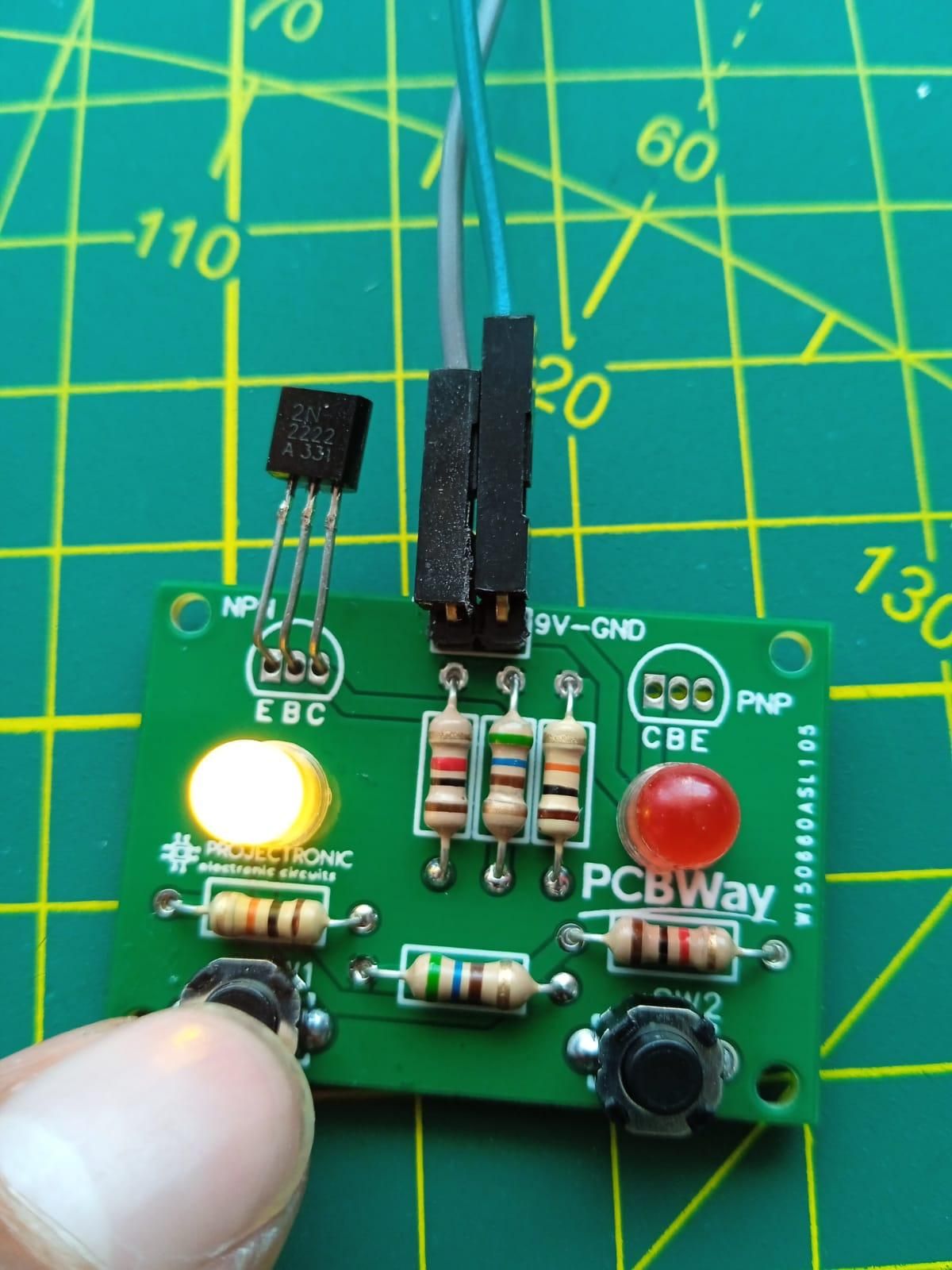BJT TRANSISTOR TESTER : 8 Steps - Instructables