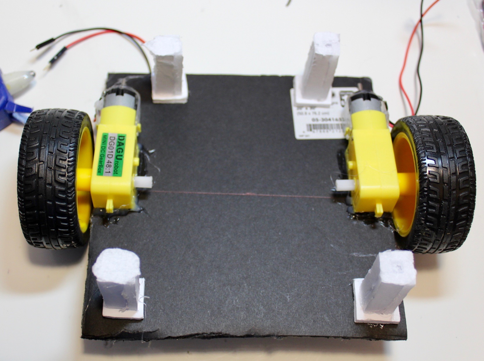 Sarah the Simplest Arduino Robot : 9 Steps (with Pictures) - Instructables