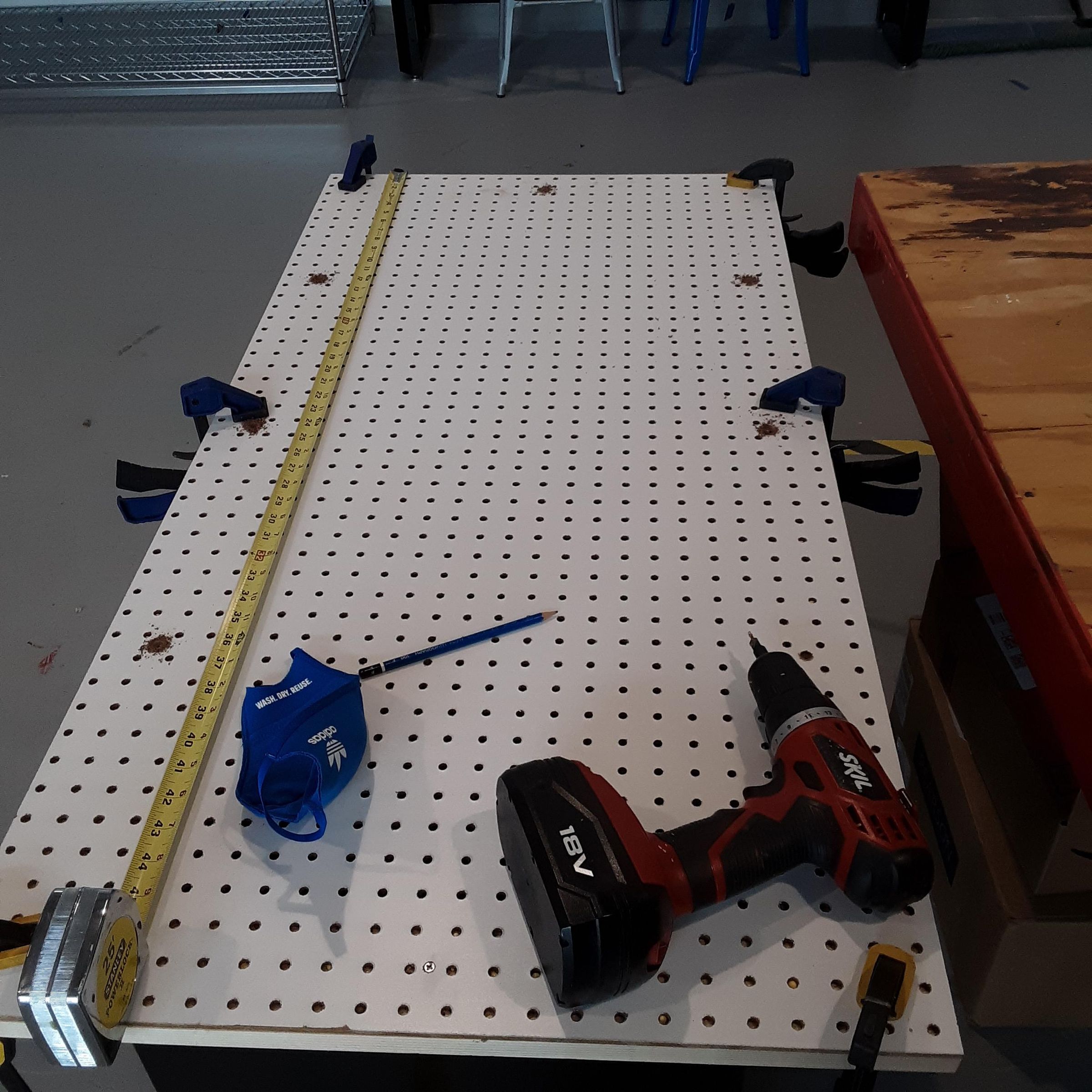 How to Build a Pegboard Wall Organizer : 5 Steps (with Pictures ...