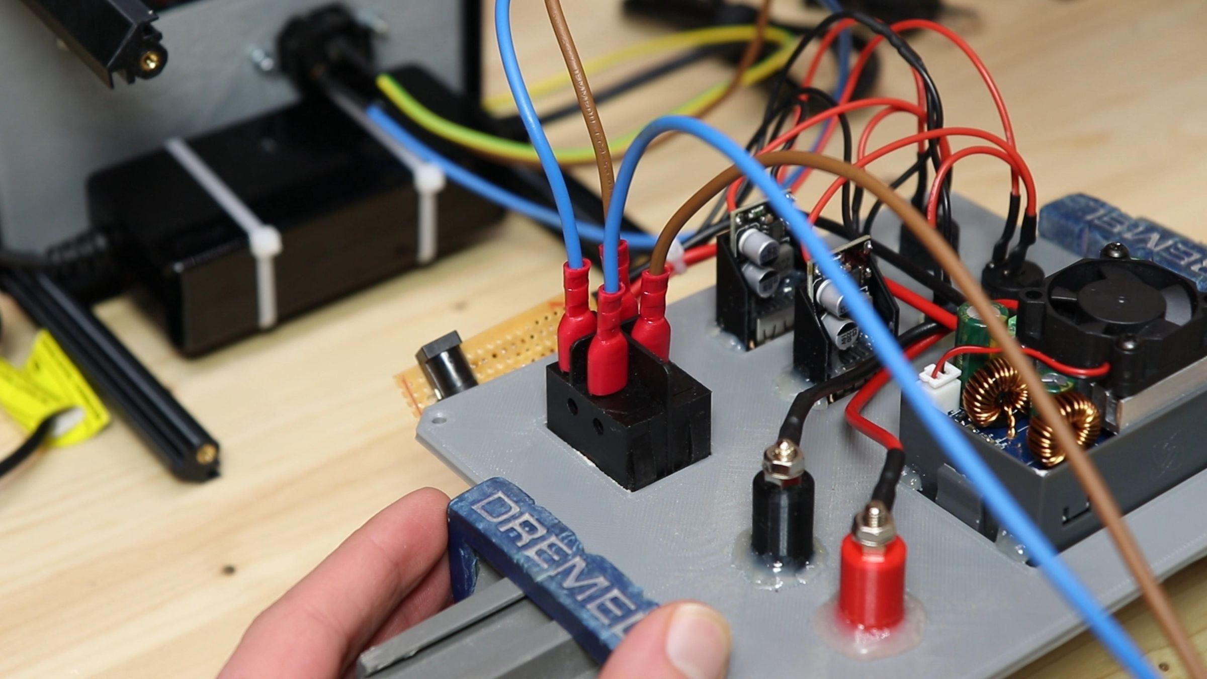 Lab Bench Power Supply : 12 Steps (with Pictures) - Instructables