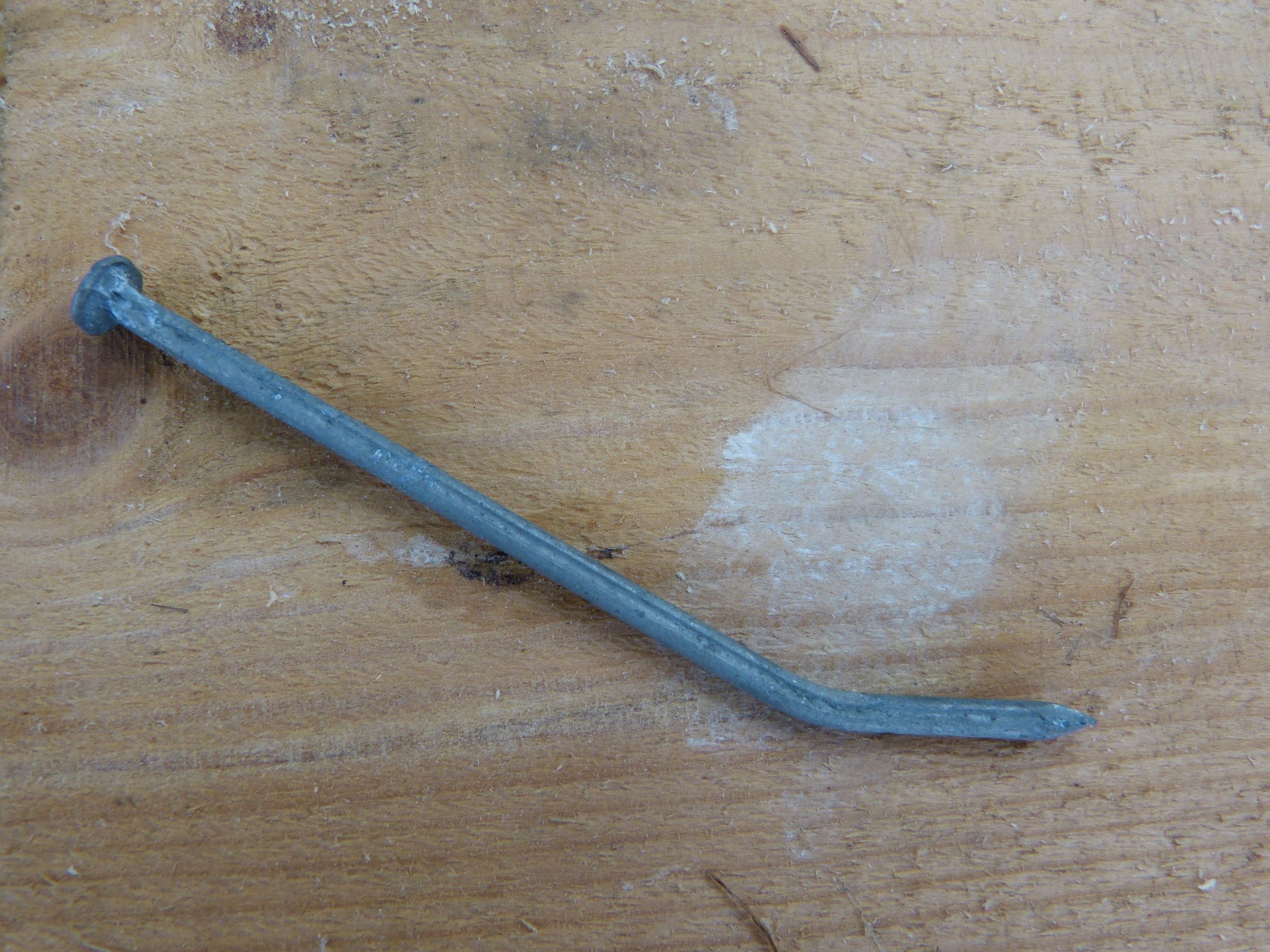 Brilliant Angle Nail Trick From Old Carpenter : 3 Steps (with Pictures ...