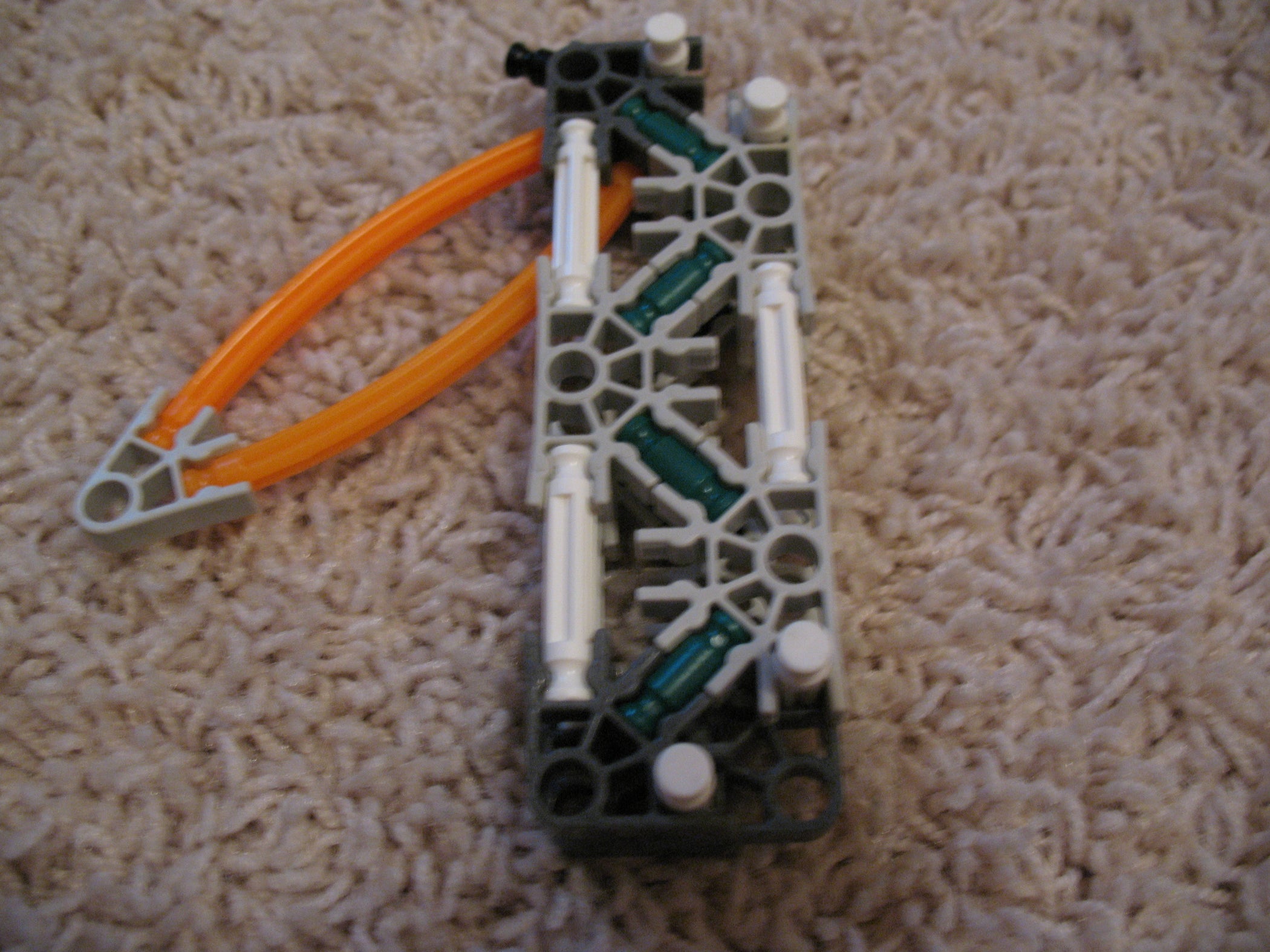 Knex Switchblade (Now Improved) : 4 Steps - Instructables