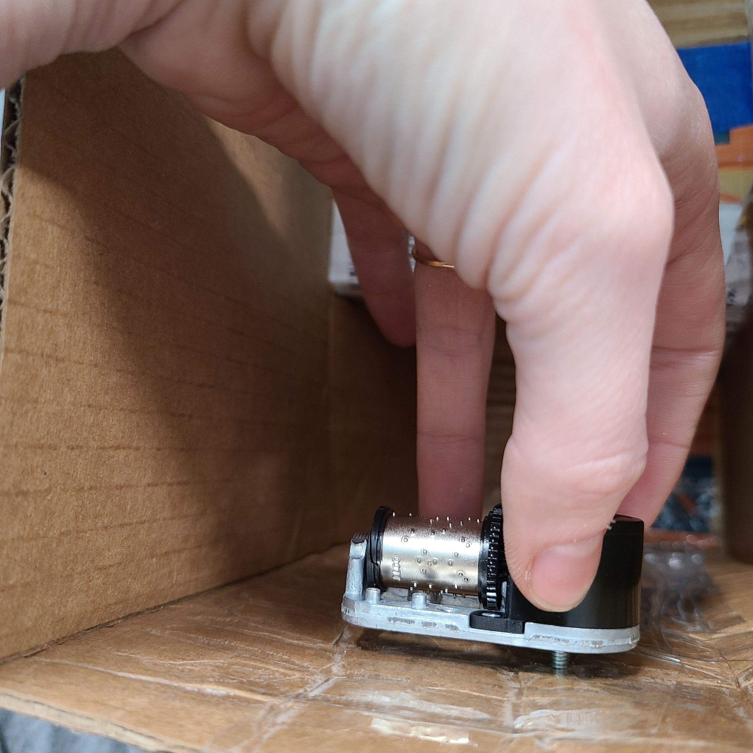 How to Make a Pinata : 19 Steps (with Pictures) - Instructables