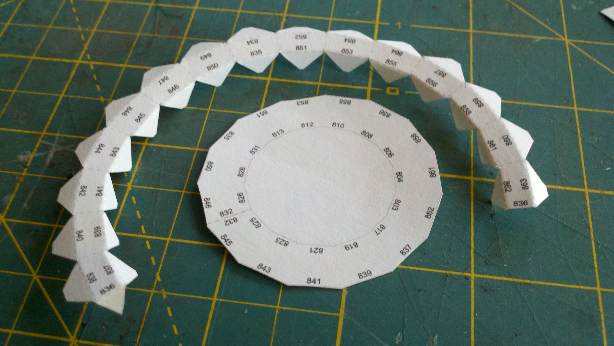 Animatronic Stargate Helmet : 10 Steps (with Pictures) - Instructables