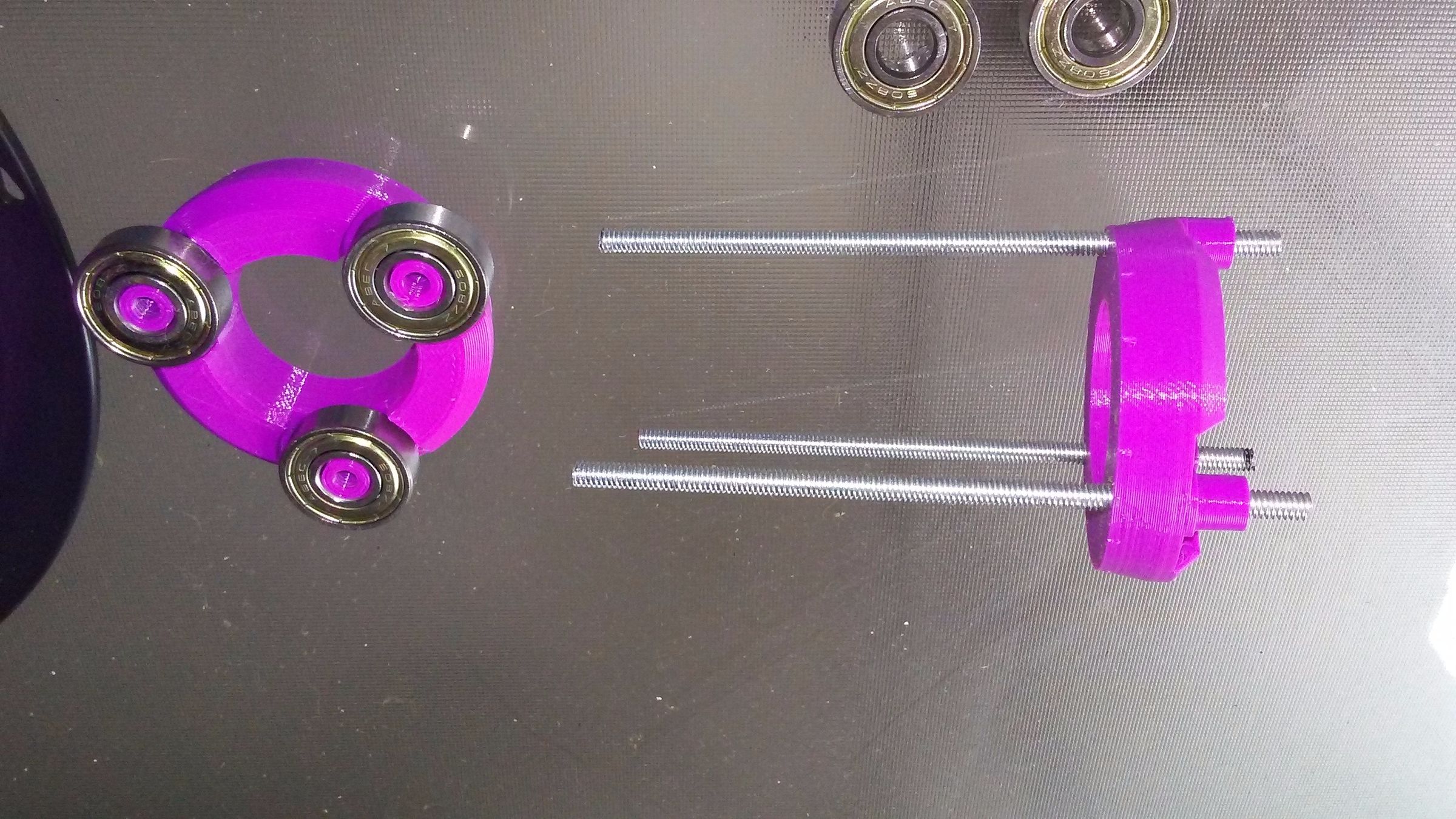 Expanded Spool Holder, Filament Guide, & Spool Hub : 4 Steps (with ...