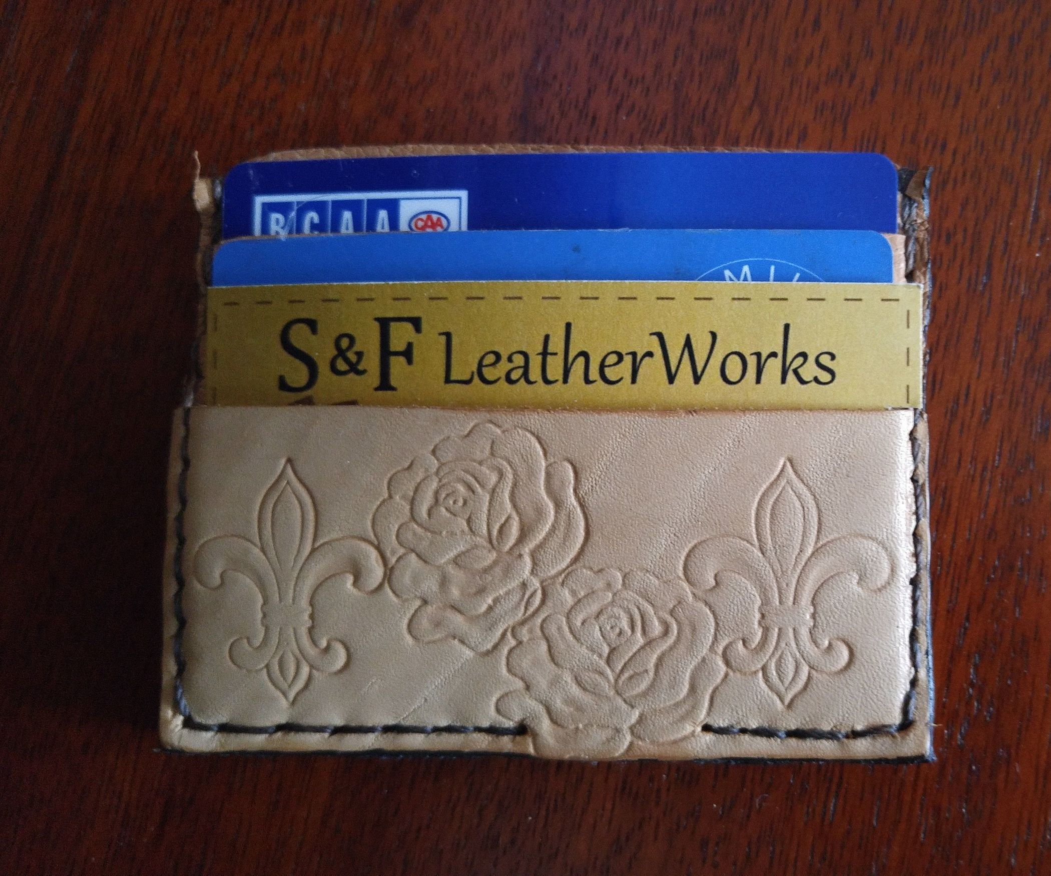 Simple Leather Card Caddy : 7 Steps - Instructables