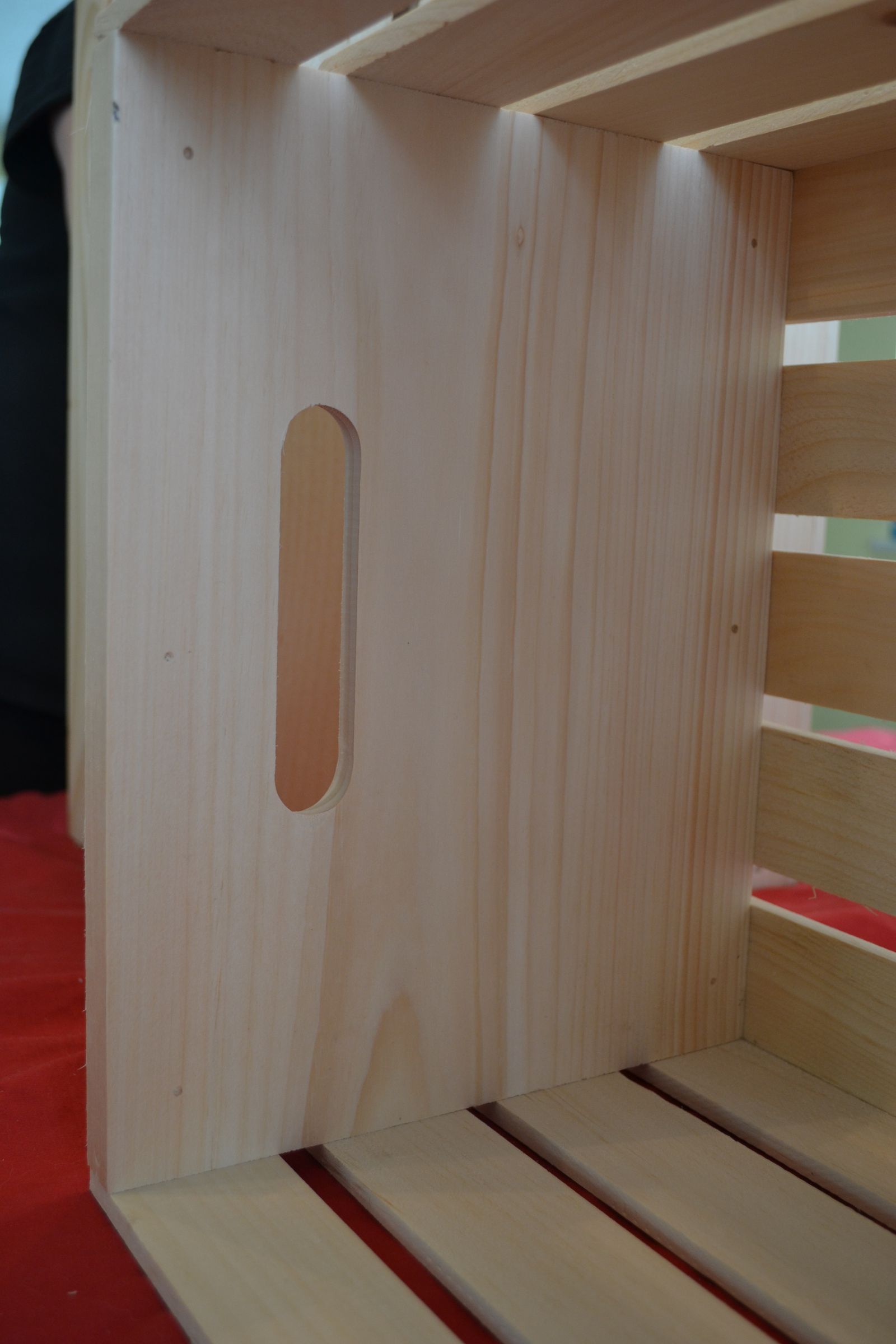 Apple Crate Coffee Table : 5 Steps (with Pictures) - Instructables