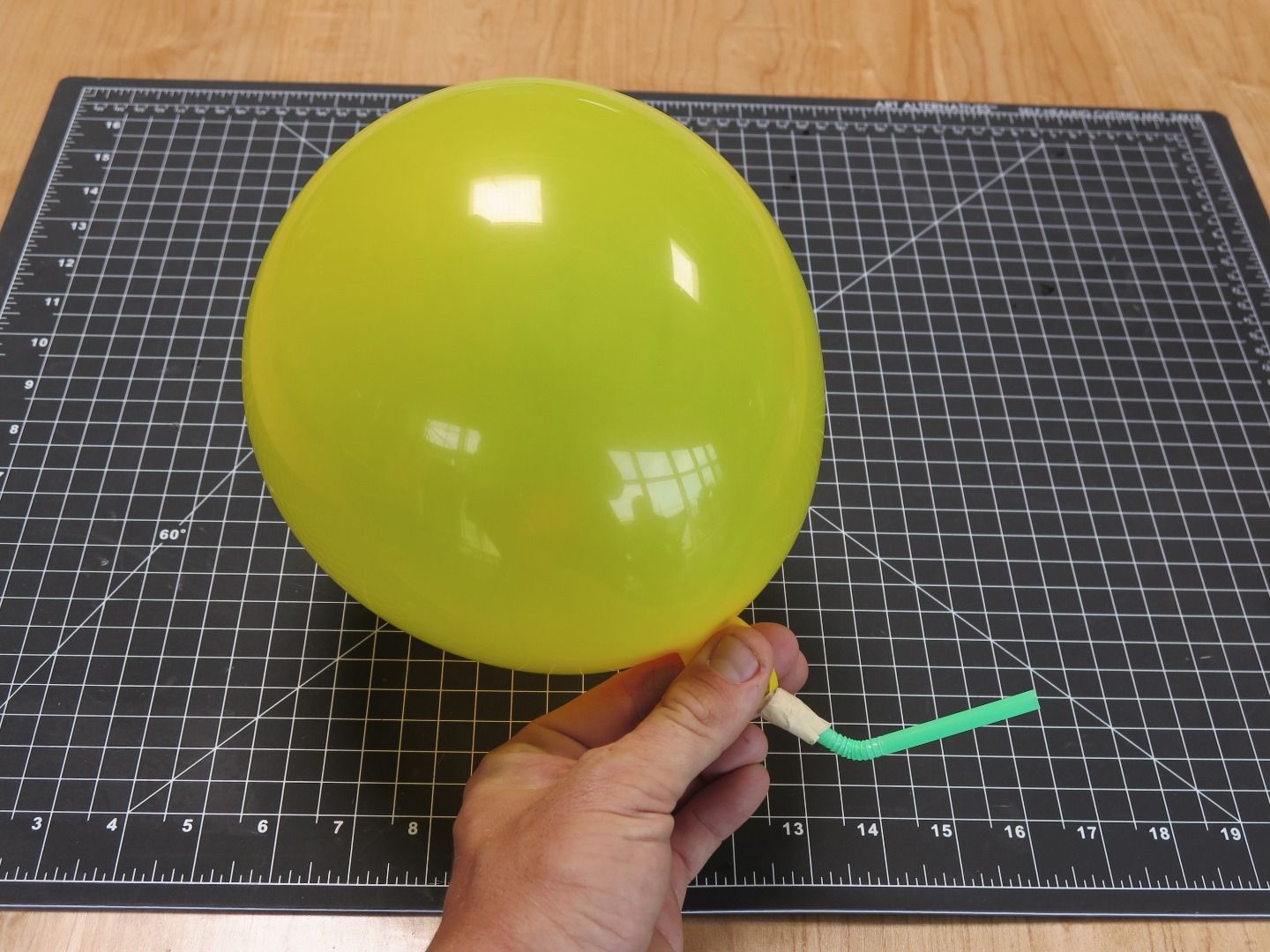 5 Toys That Spin! : 6 Steps - Instructables
