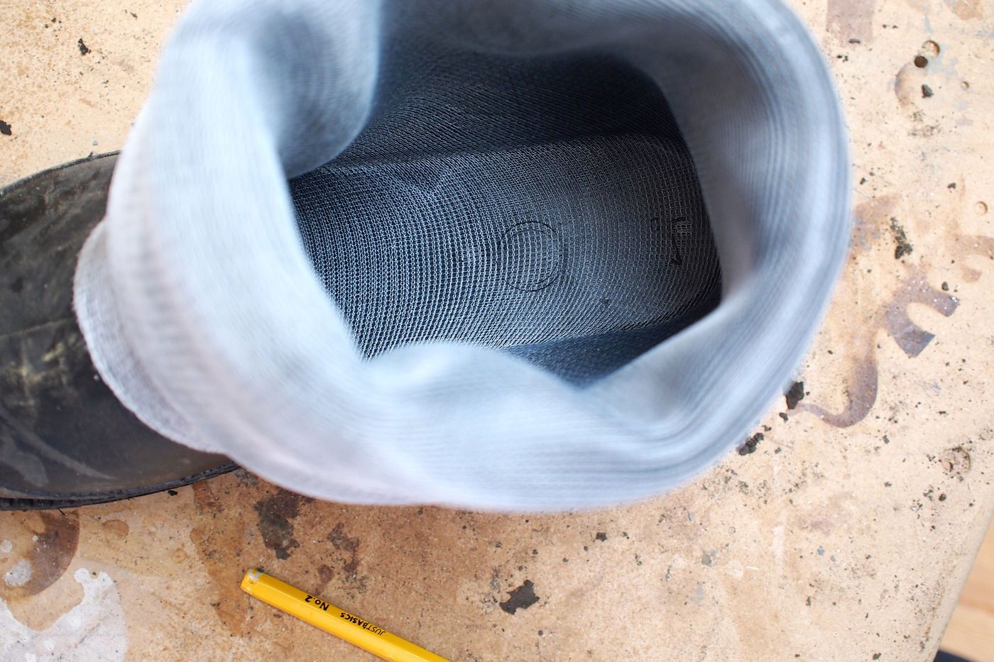 Concrete Boot Planter : 10 Steps (with Pictures) - Instructables