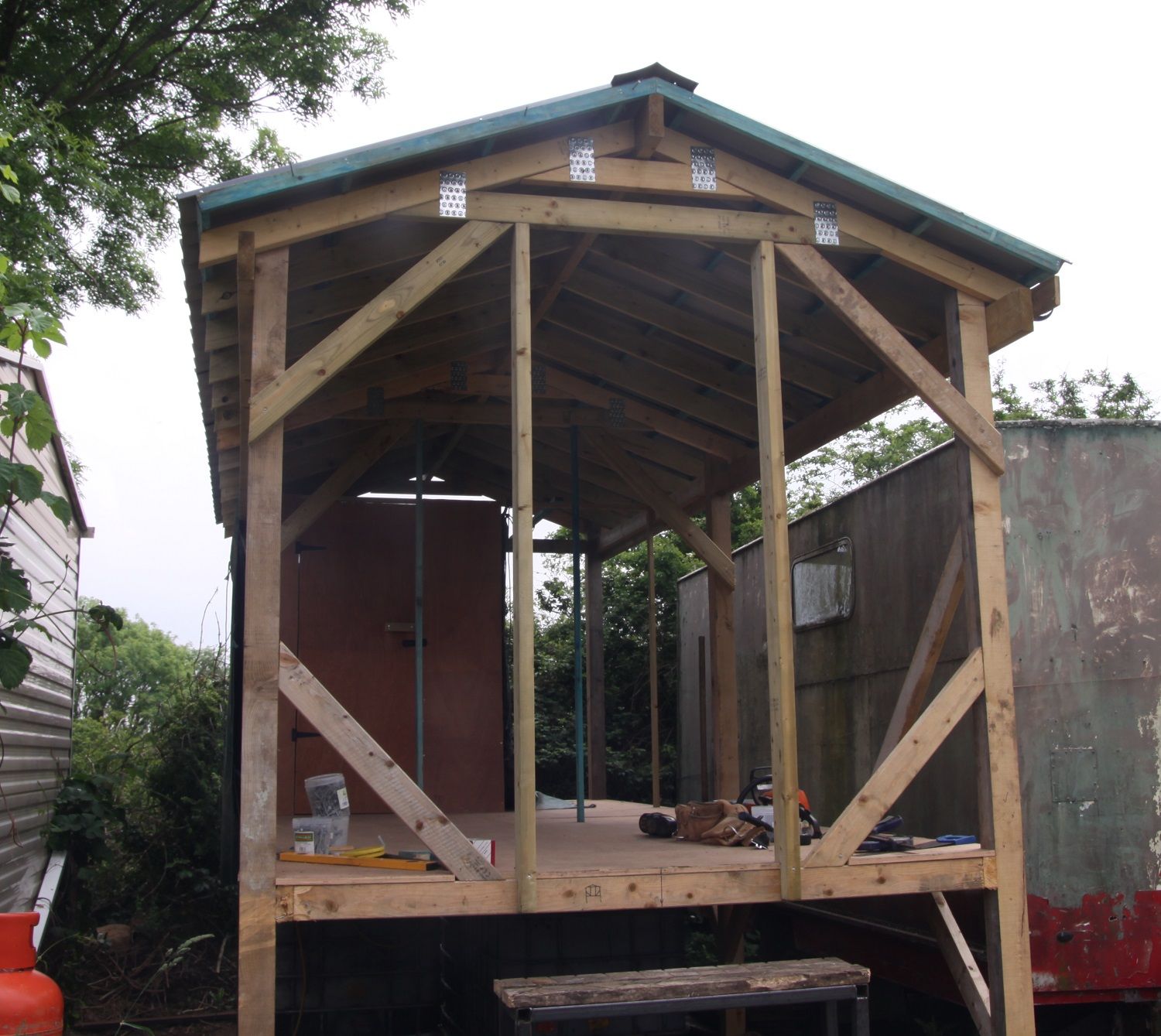 The 'Easy Empty' Composting Toilet Project: Part 2 - Superstructure ...