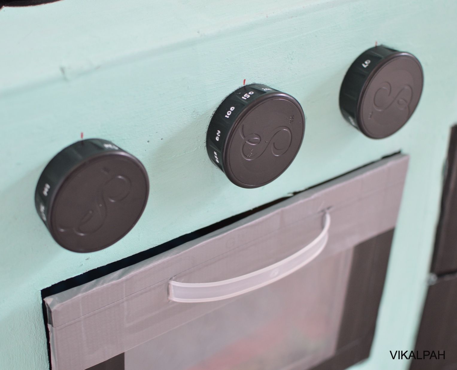 DIY Cardboard Kids Play Kitchen : 10 Steps (with Pictures) - Instructables