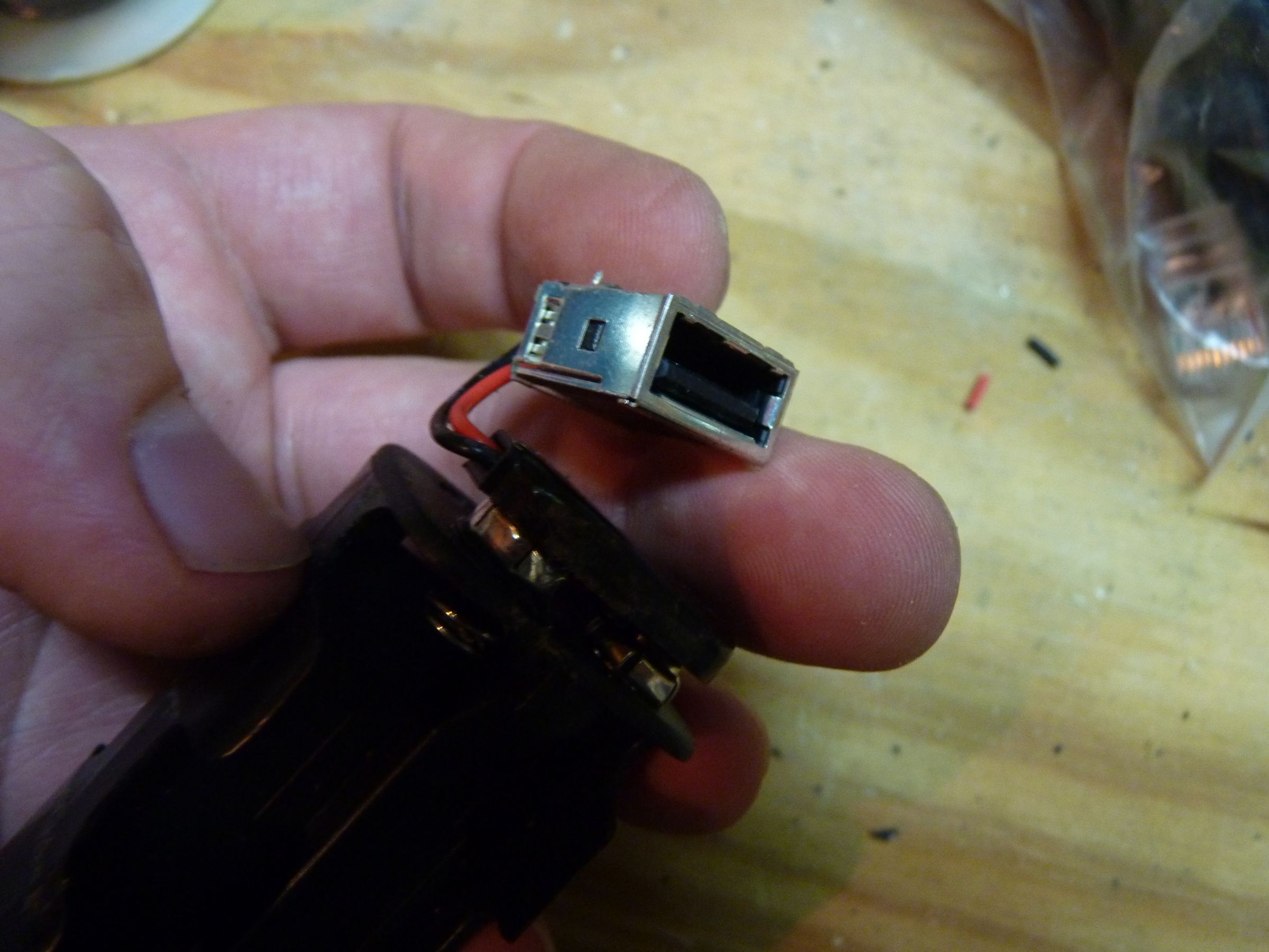 Make Your Own USB Adapters : 10 Steps (with Pictures) - Instructables