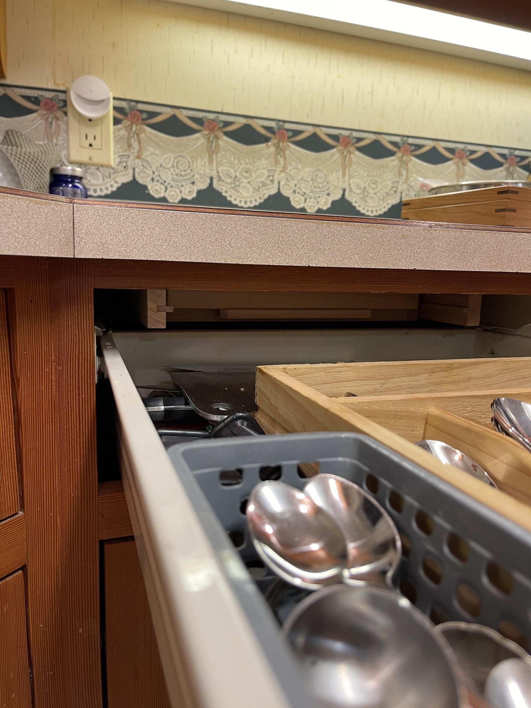 Hidden Kitchen Drawer : 6 Steps (with Pictures) - Instructables