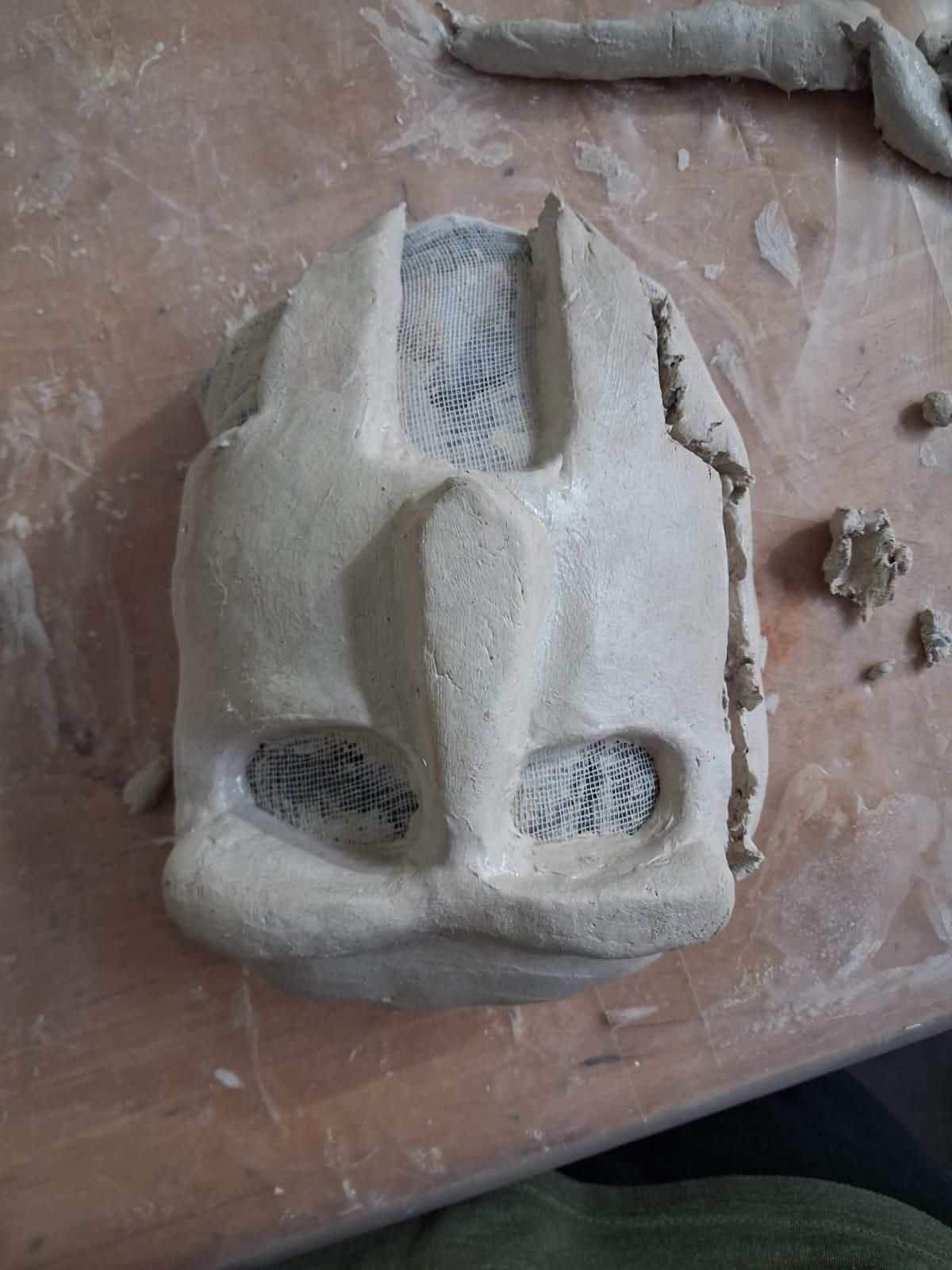 MF DOOM Mask Making. : 5 Steps - Instructables