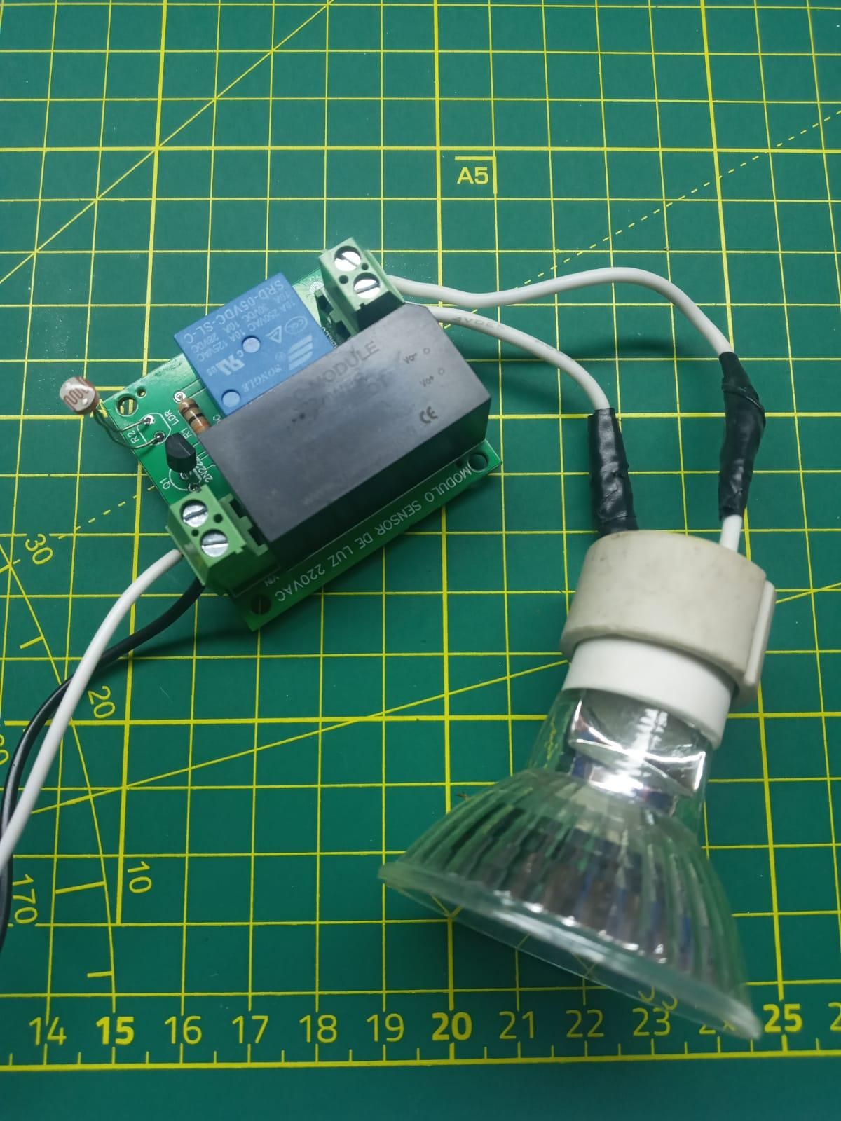 LIGHT SENSOR 220VAC : 6 Steps - Instructables