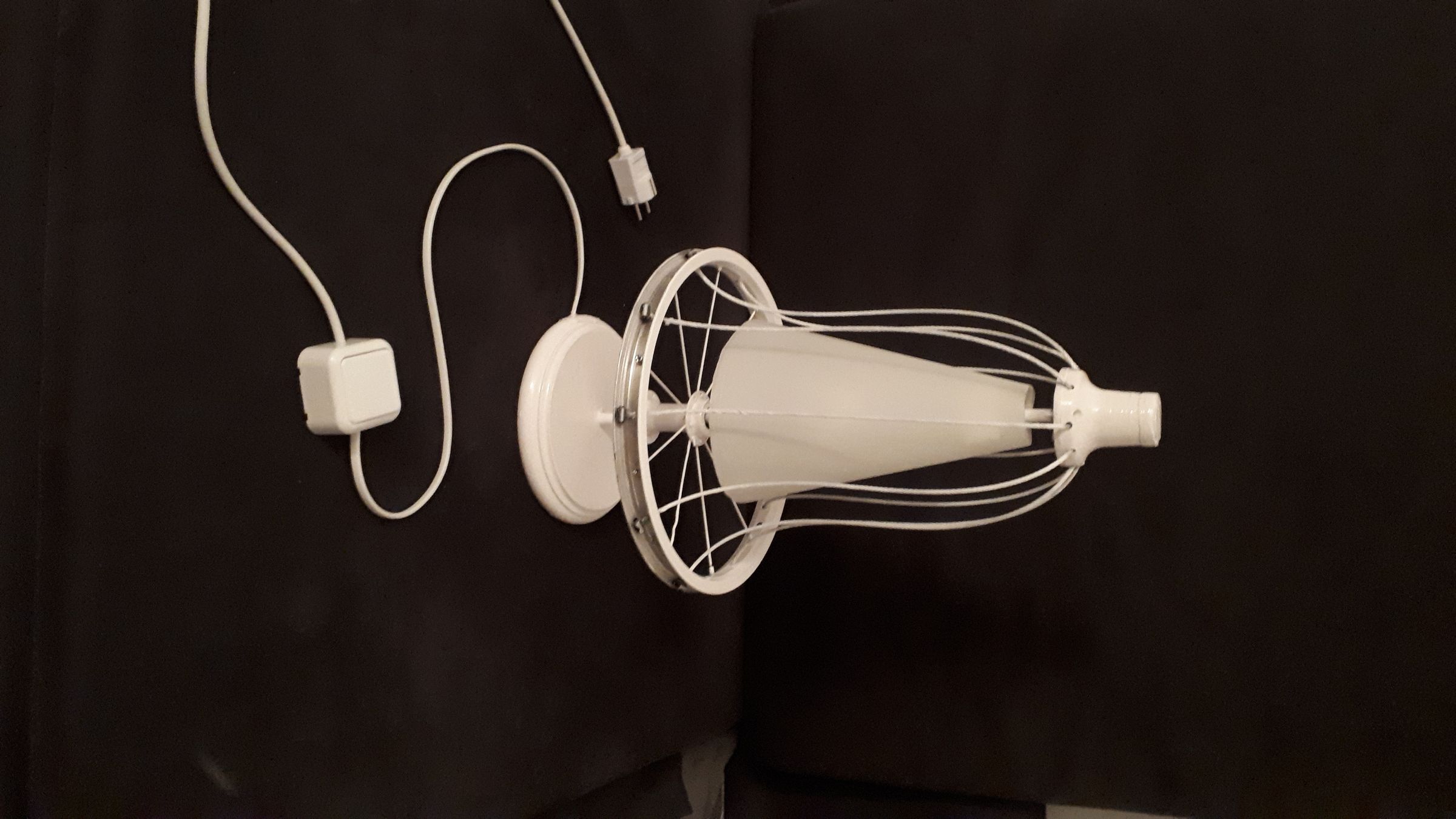 DIY Spinning Bike Wheel Lamp : 13 Steps (with Pictures) - Instructables