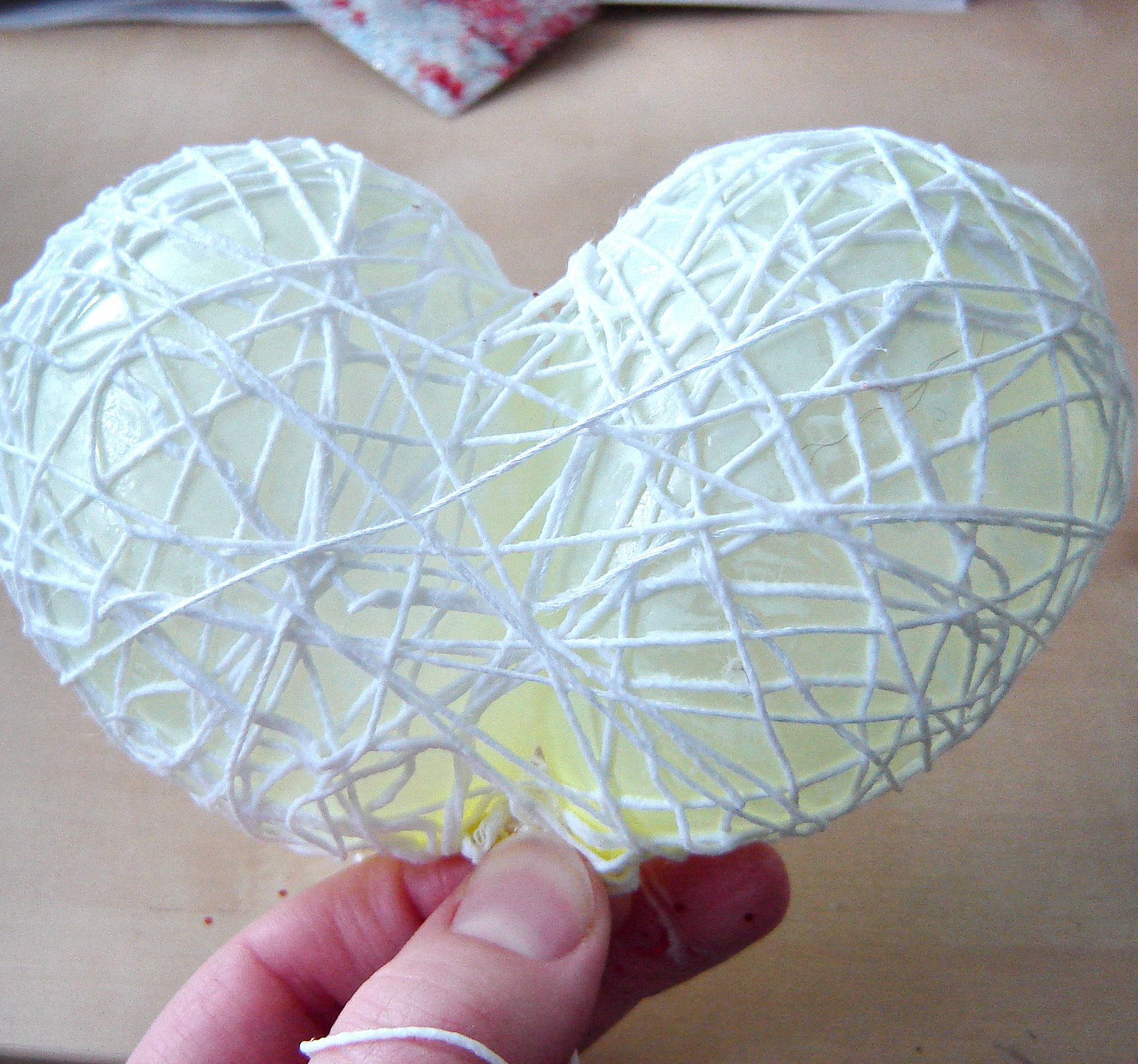 How to Make String Hearts : 5 Steps (with Pictures) - Instructables