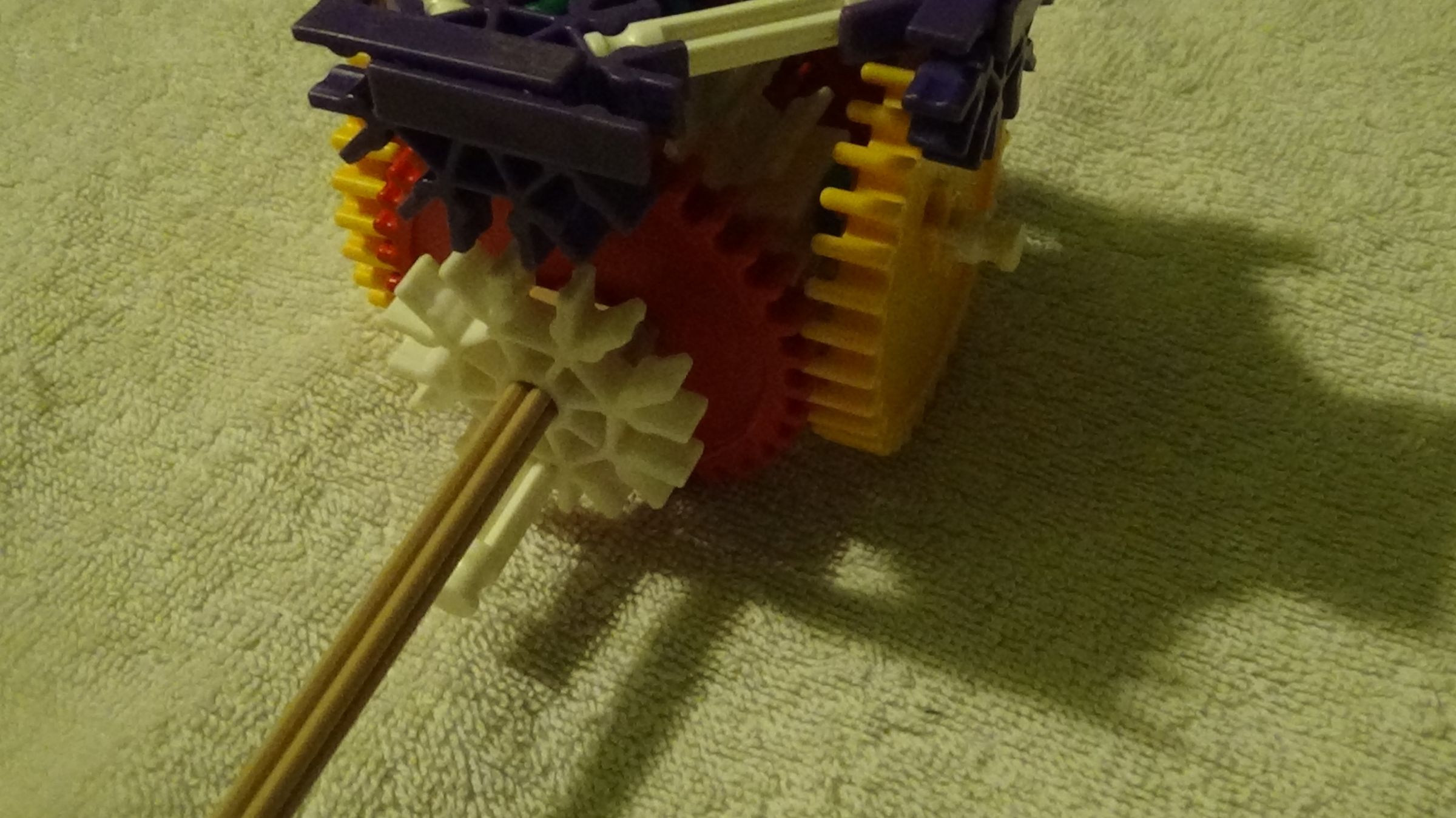 K'nex Flywheel Ball Launcher (by Austron) Instructions : 9 Steps ...