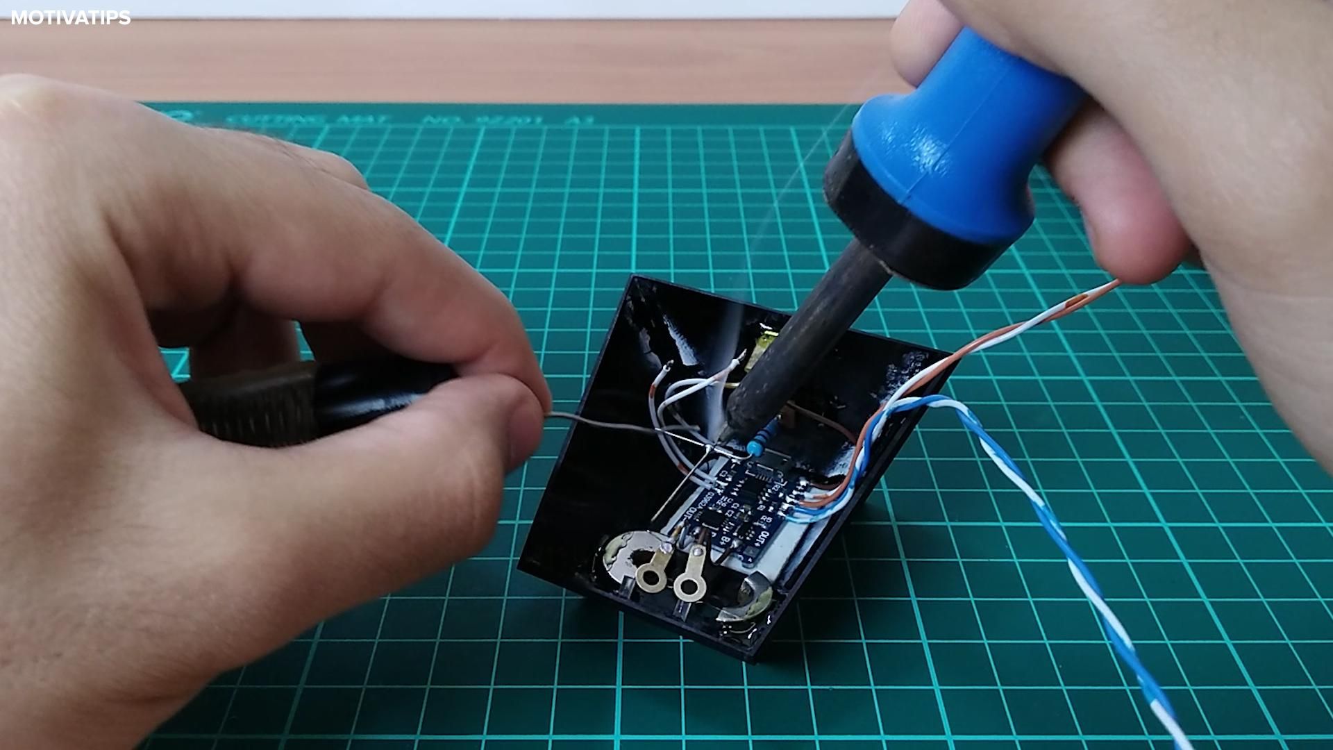 How to Make Mouse Charging Dock : 5 Steps (with Pictures) - Instructables