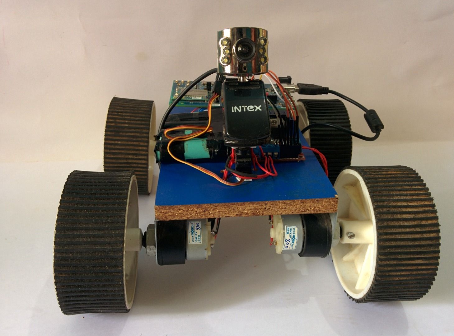 Intel Edison - Robot : 12 Steps (with Pictures) - Instructables