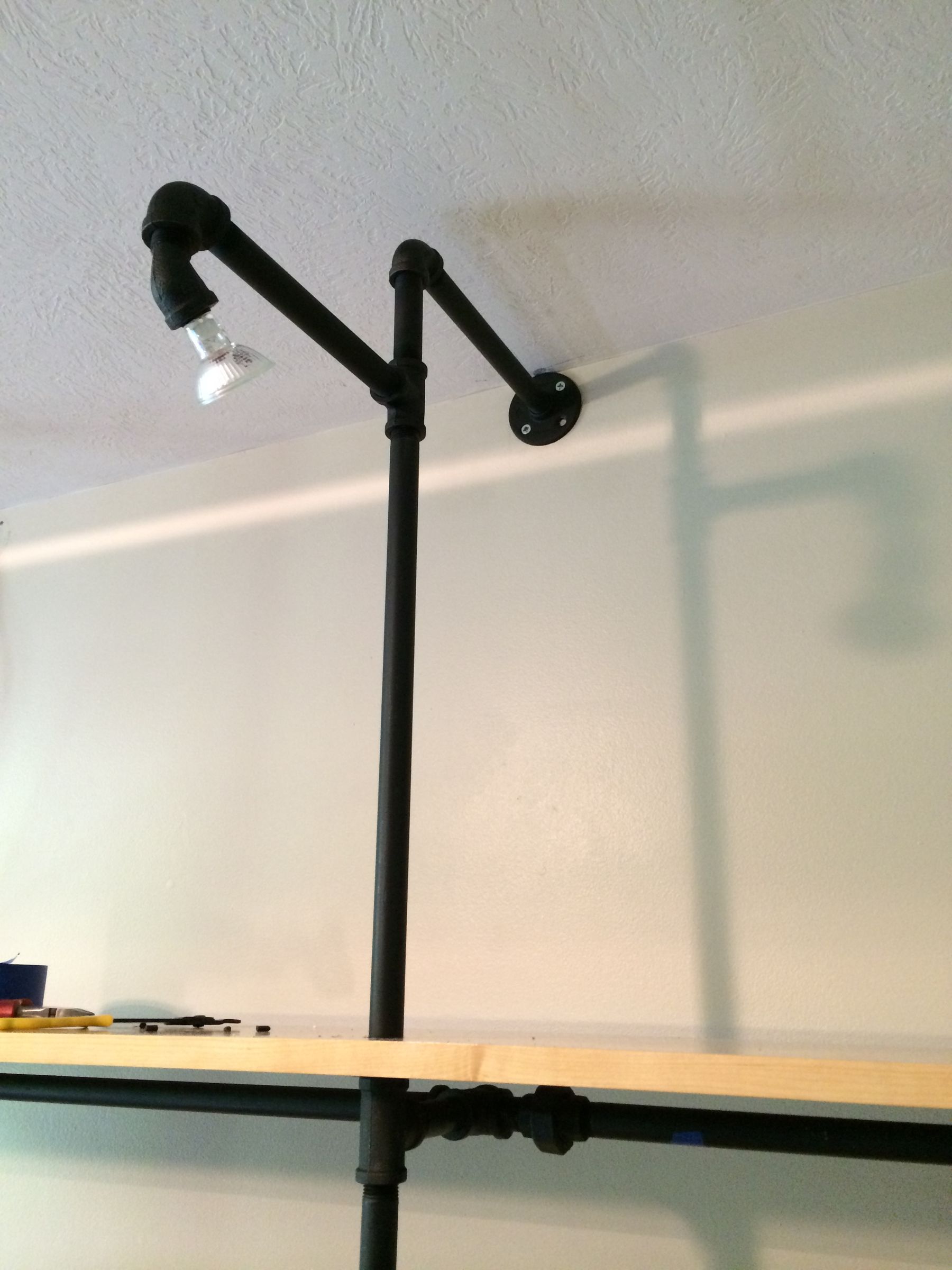 Lighted Pipe-supported Shelves : 10 Steps (with Pictures) - Instructables