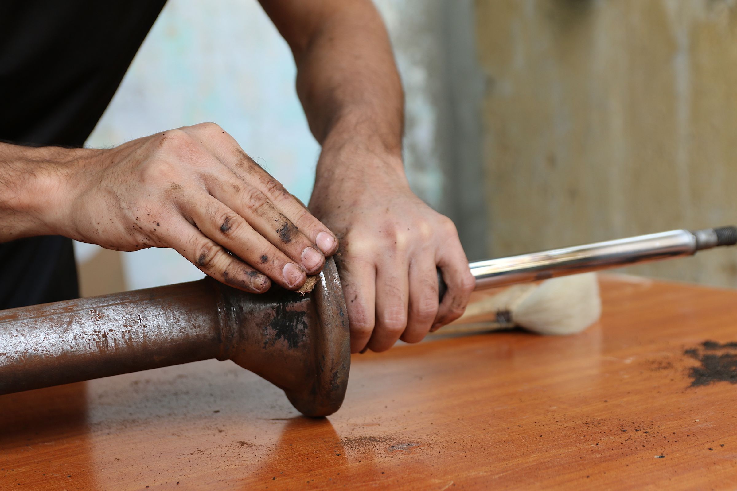DIY Shock Absorber Stool : 9 Steps (with Pictures) - Instructables