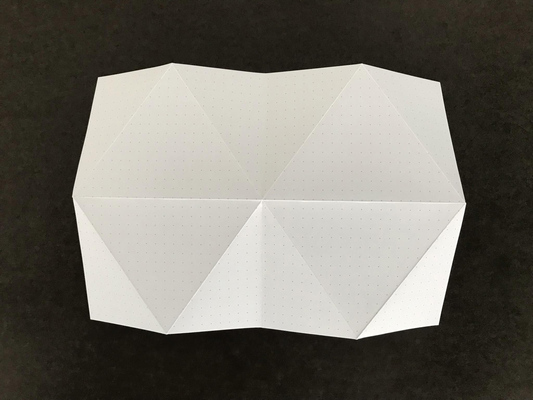 The DIN A5 Rhombic Pyramid : 4 Steps (with Pictures) - Instructables