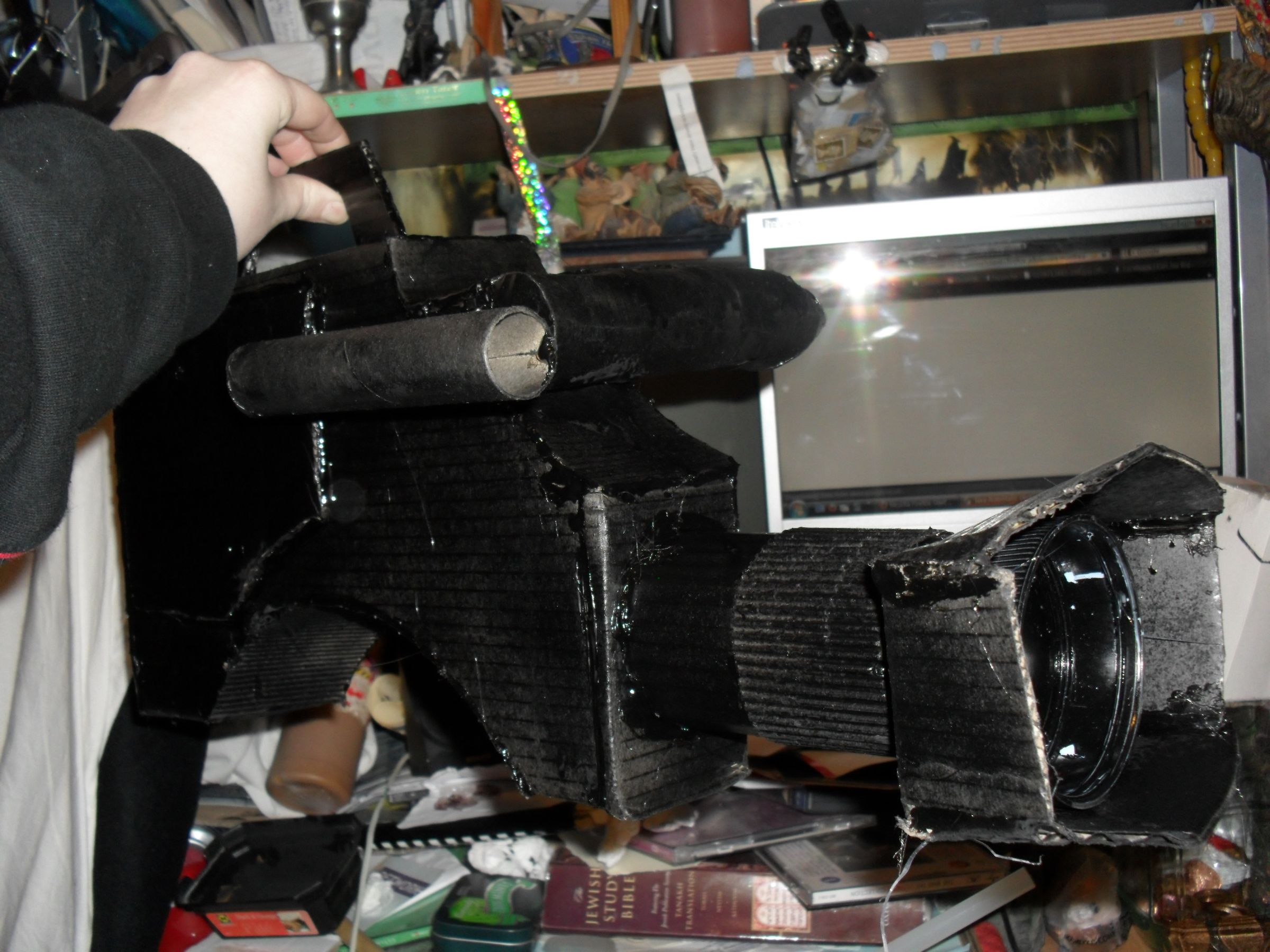 Cardboard Props: How to Make a Movie Camera : 14 Steps (with Pictures ...